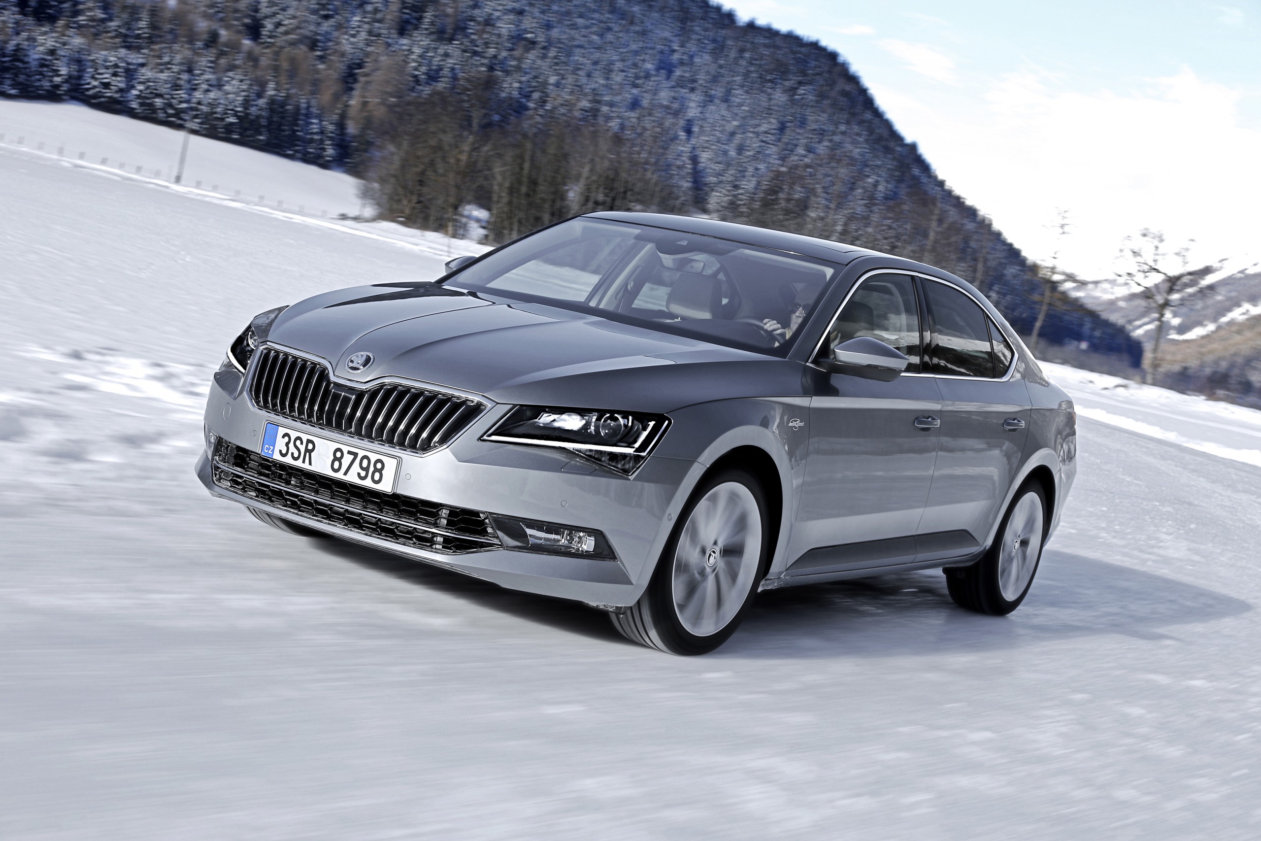 ŠKODA Superb 4×4 - Škoda Storyboard