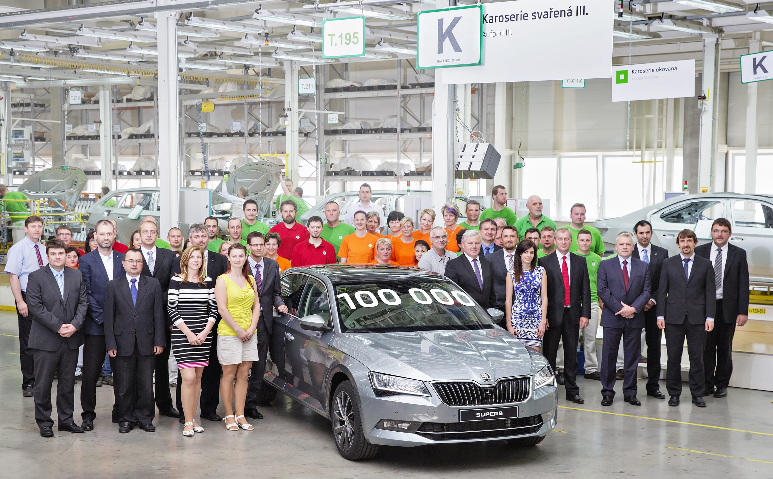 160511 100,000th SKODA Superb produced in Kvasiny - Škoda Storyboard