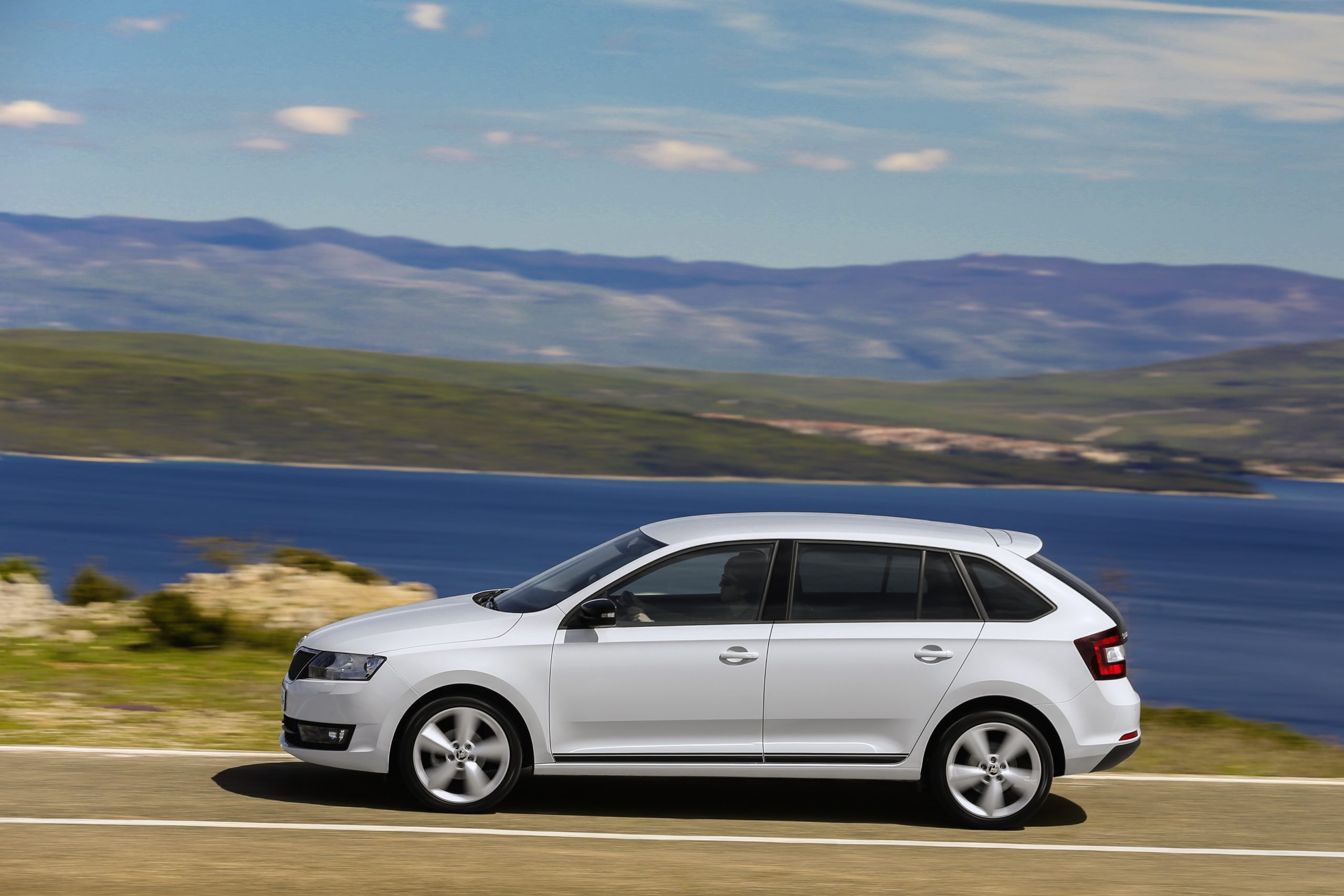 ŠKODA RAPID SPACEBACK - Škoda Storyboard