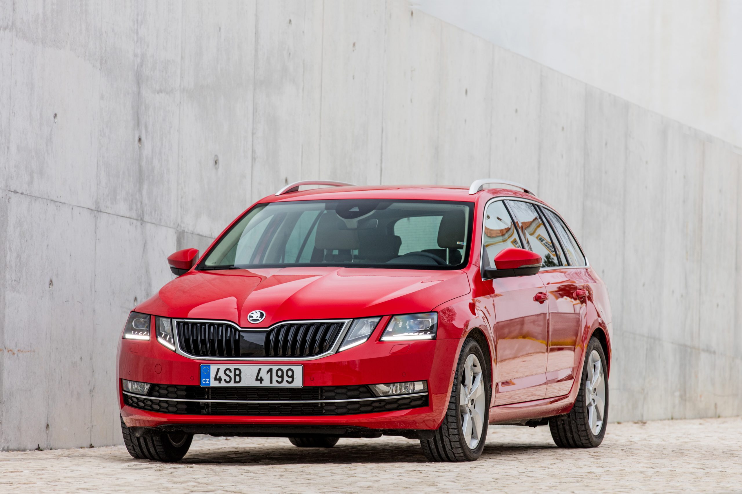 Double victory for ŠKODA in ‘Best Cars’ readers’ choice - Škoda Storyboard