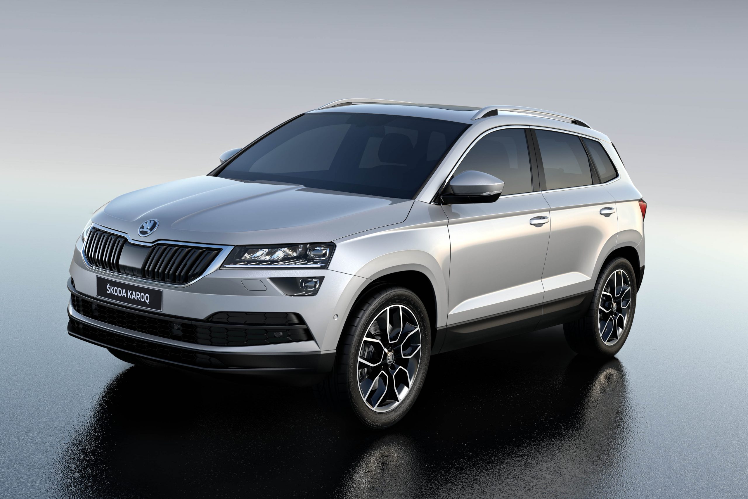 ŠKODA KAROQ: Nové kompaktní SUV se spoustou místa a nejmodernější ...