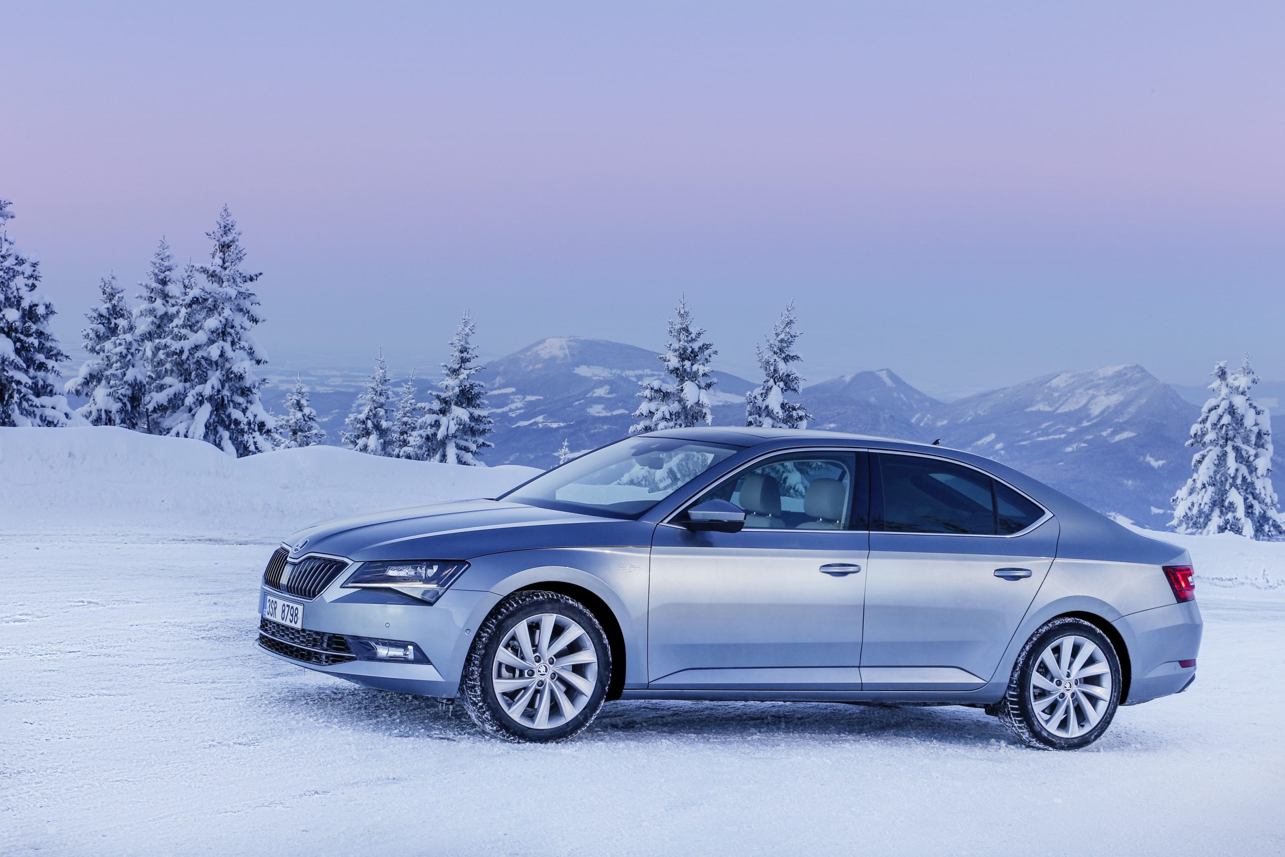 ŠKODA SUPERB 4×4 - Škoda Storyboard