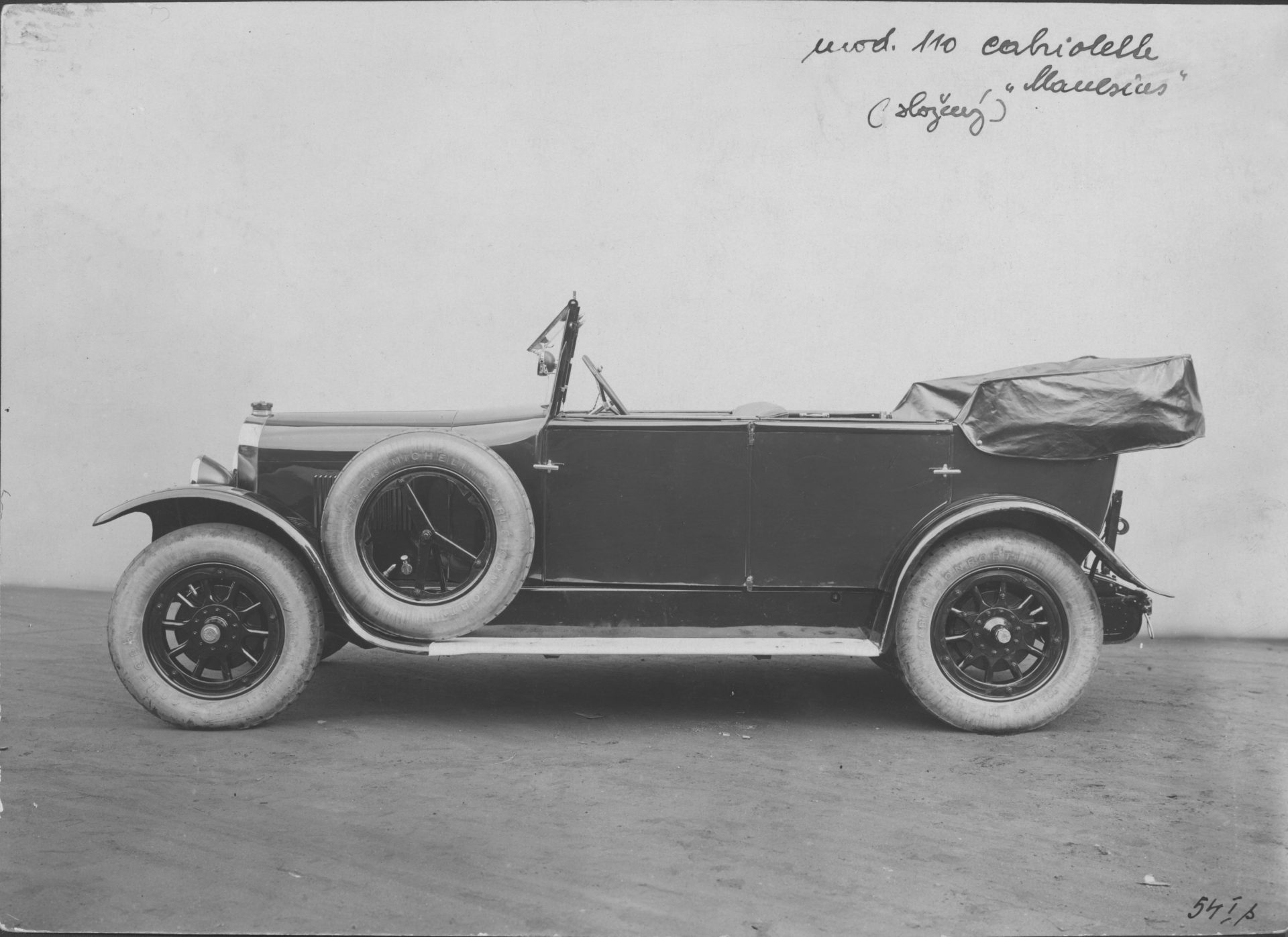 L&K - Škoda type 110 Cabriolet - Škoda Storyboard