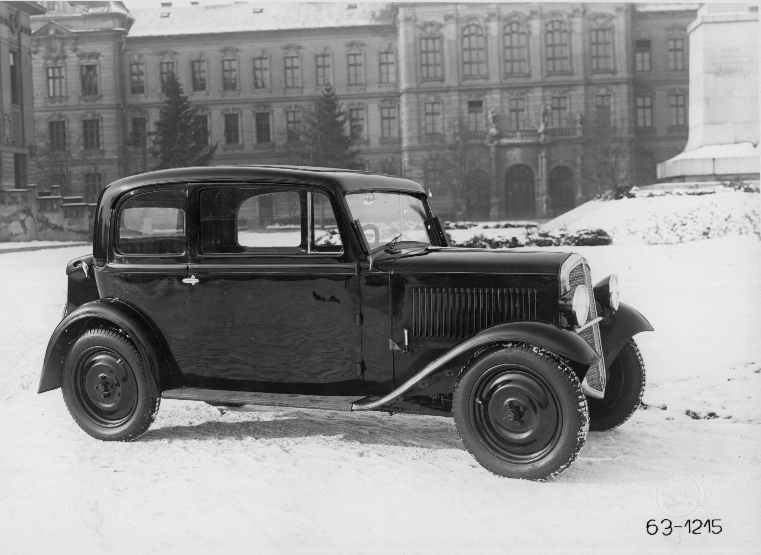 Škoda 420 (421) Rapid - Škoda Storyboard