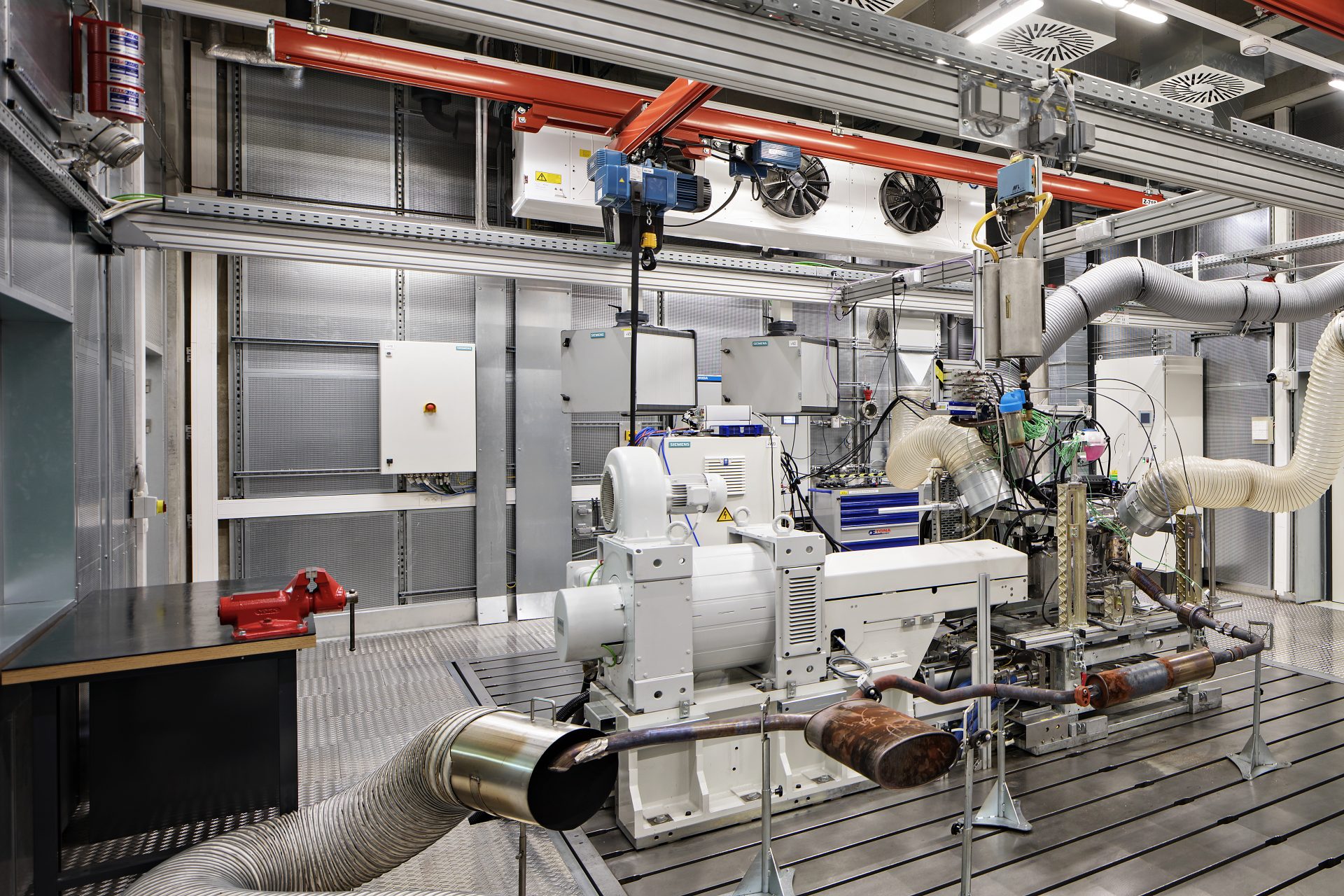 Behind the scenes: How engines are tested - Škoda Storyboard