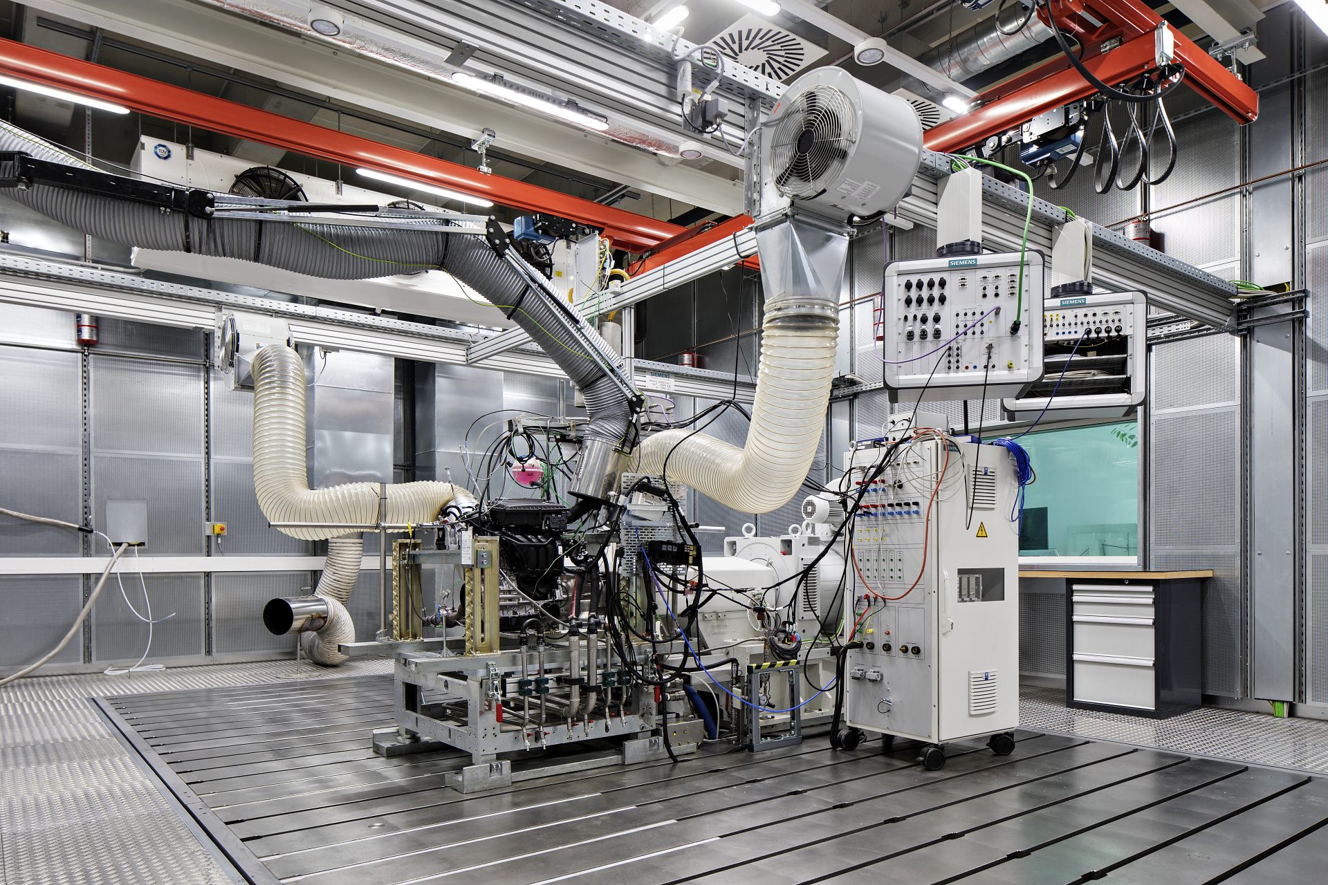 Behind the scenes: How engines are tested - Škoda Storyboard