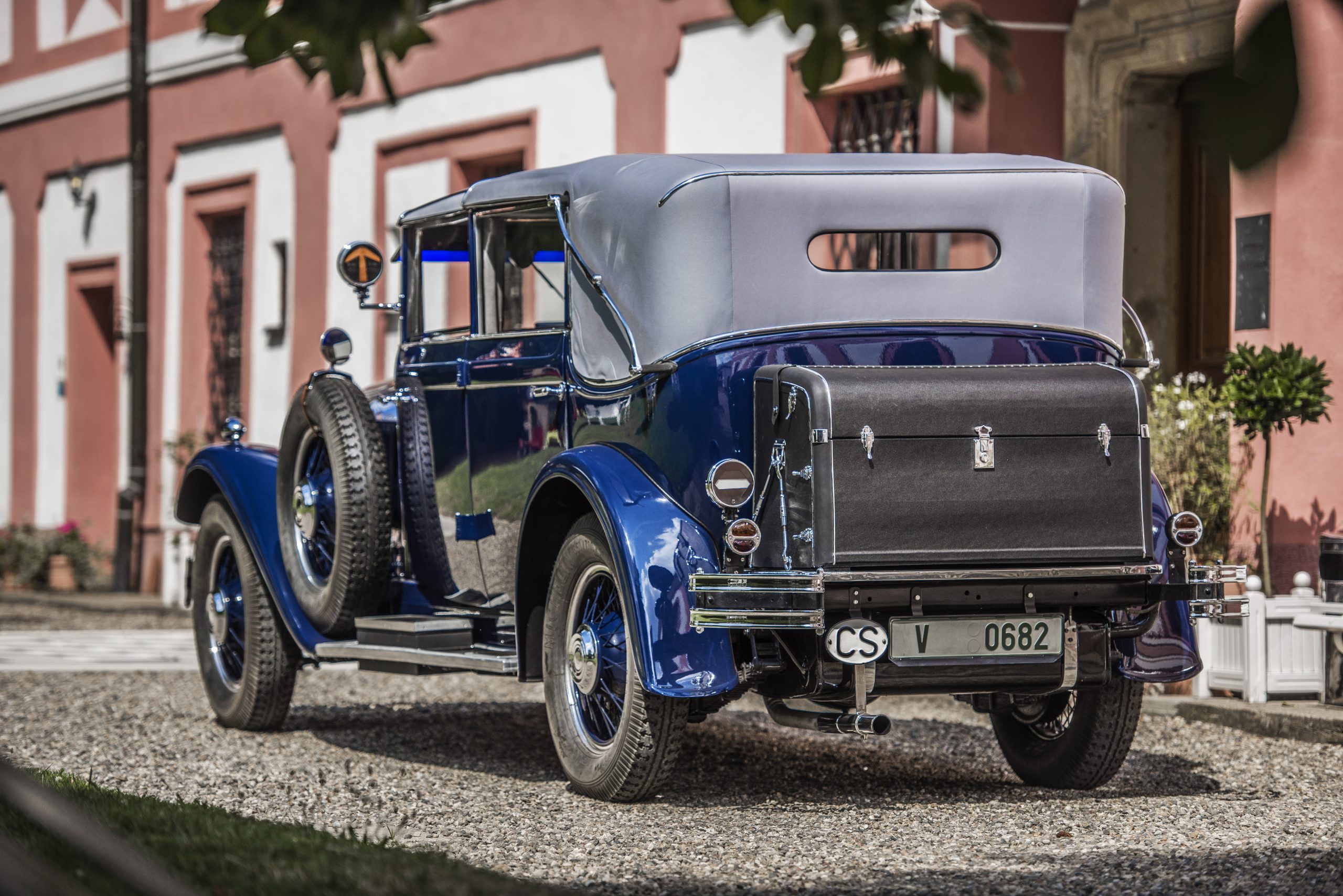 ŠKODA 860 (1932) - Škoda Storyboard