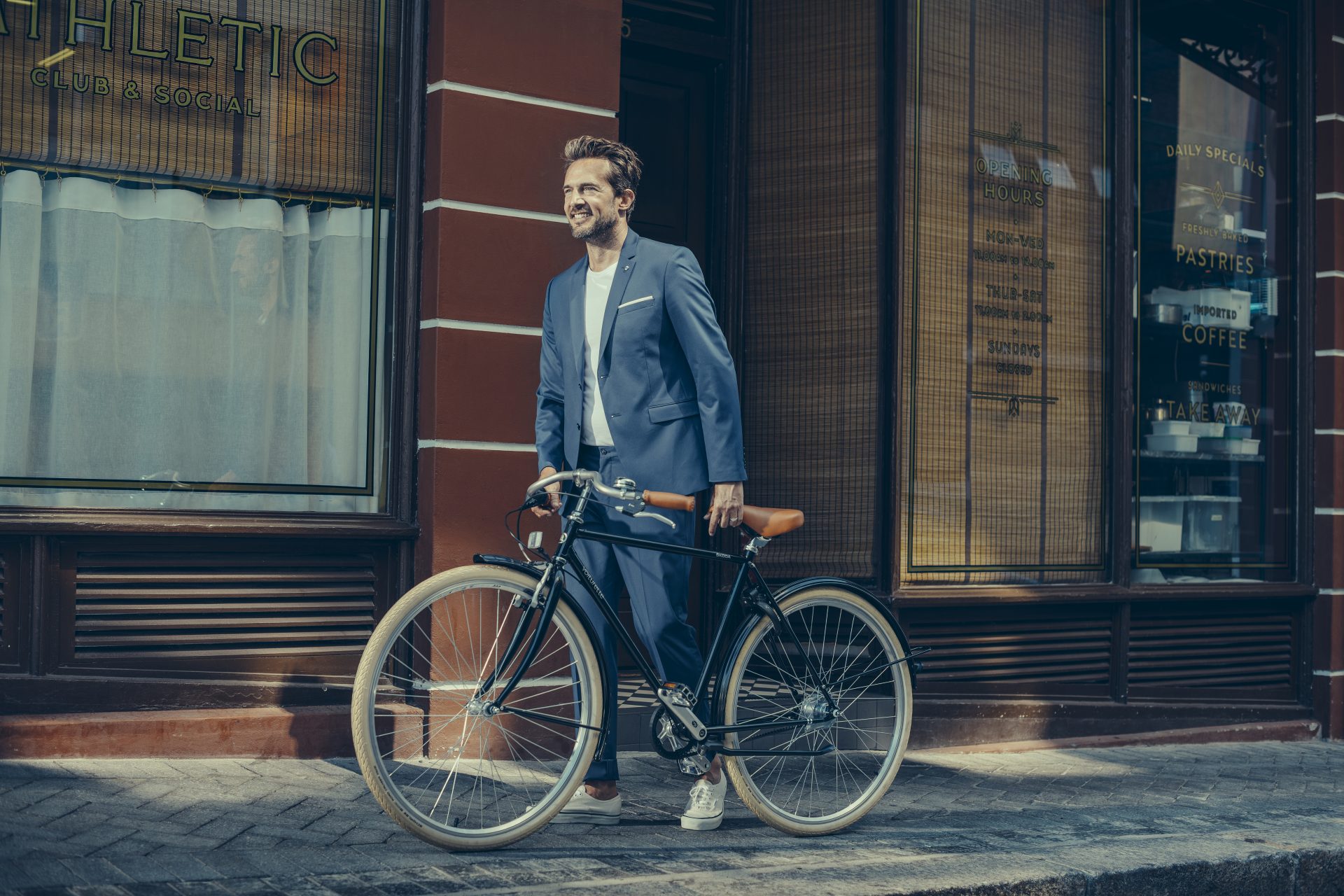 The new ŠKODA cycling collection 2019: Modern designs and a wider range ...