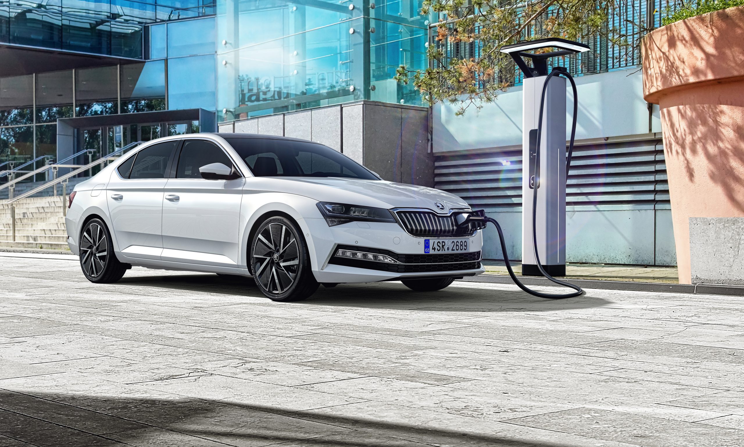 ŠKODA SUPERB iV - Škoda Storyboard