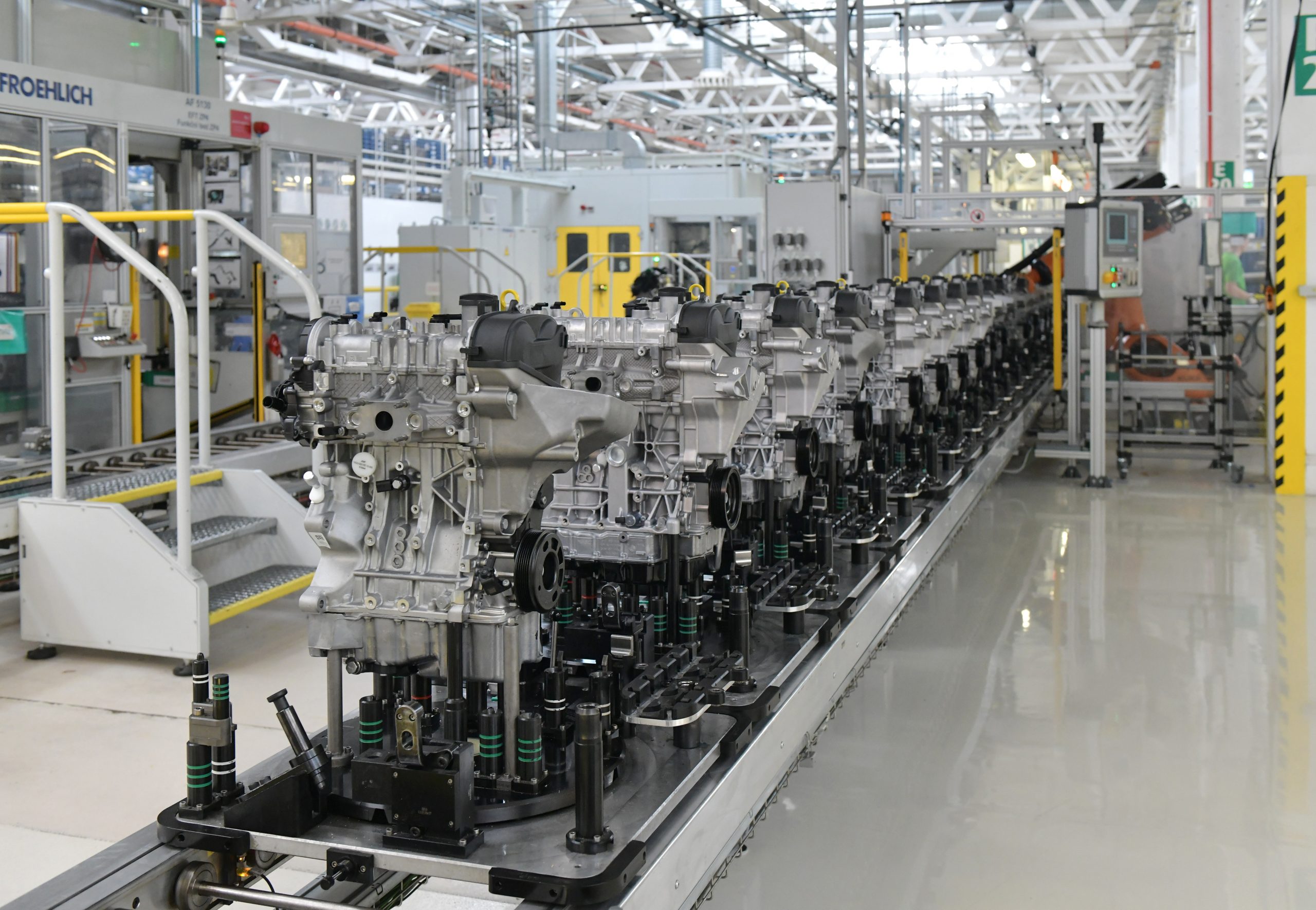 Pásová výroba - Škoda Storyboard