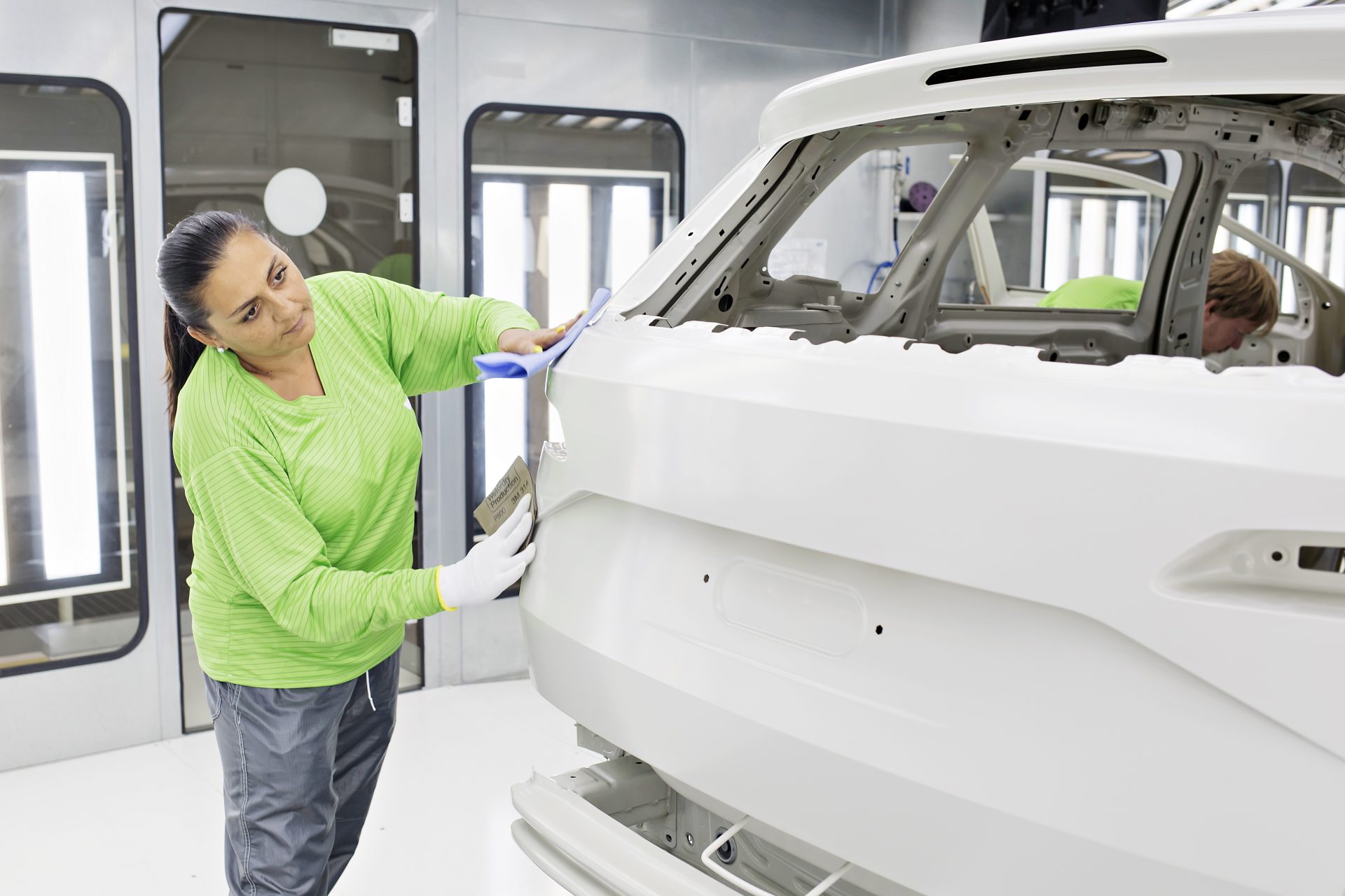 The new paint shop at ŠKODA’s main plant in Mladá Boleslav - Škoda ...
