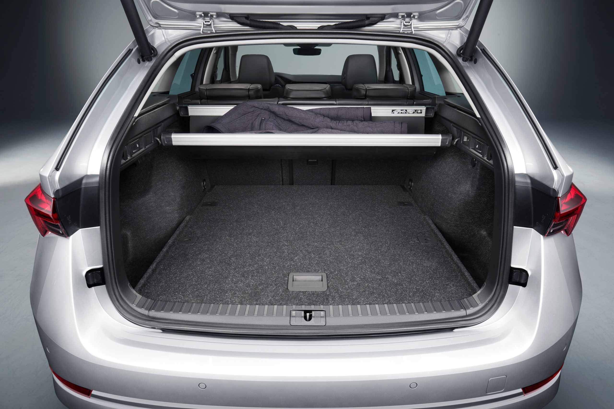 Simply Clever: new features for ŠKODA’s bestseller - Škoda Storyboard