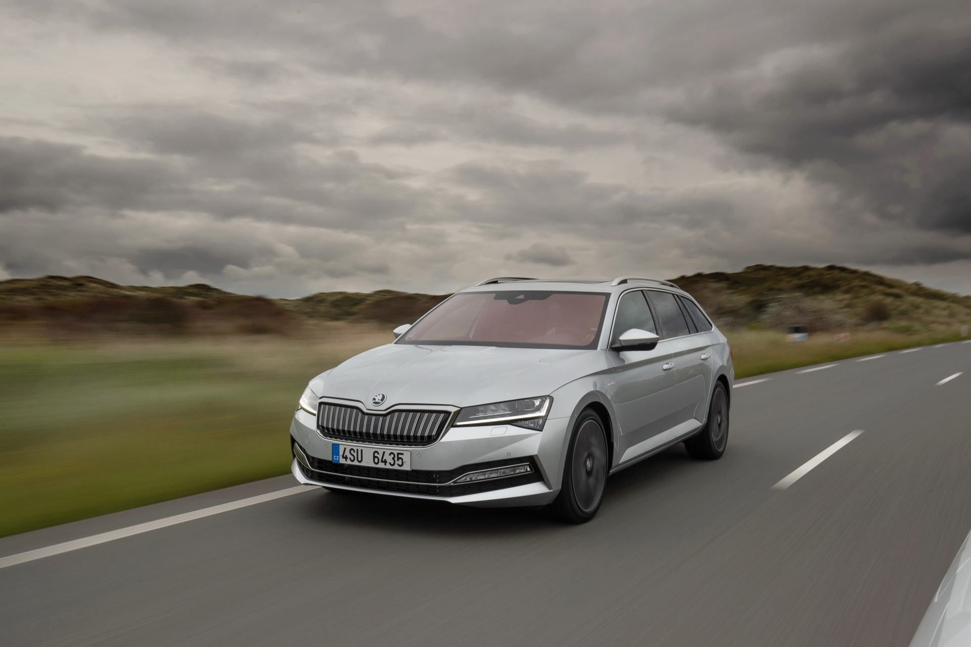 ŠKODA SUPERB COMBI iV - Škoda Storyboard
