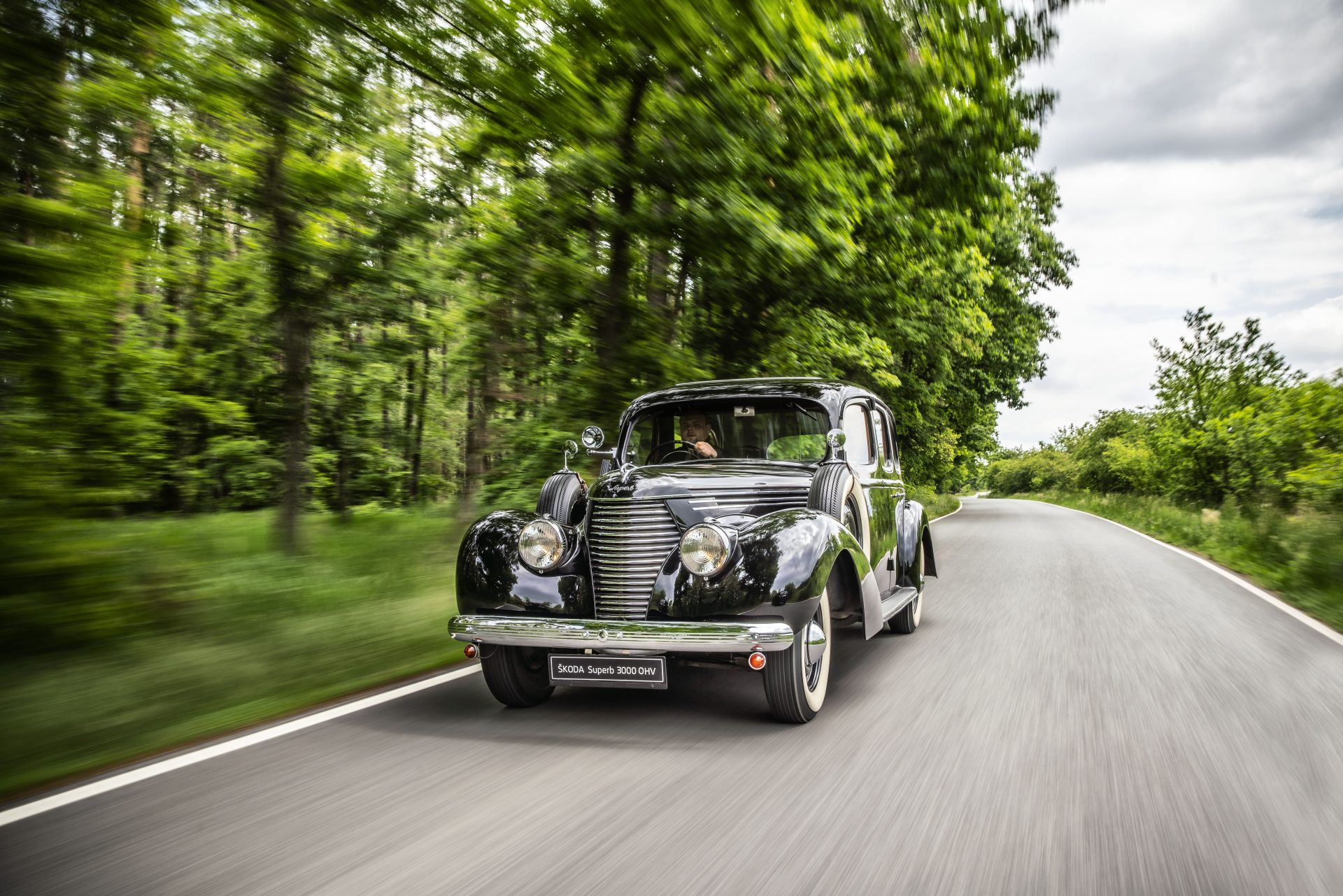 ŠKODA SUPERB (1934–1949): Founder of the traditional flagship model ...