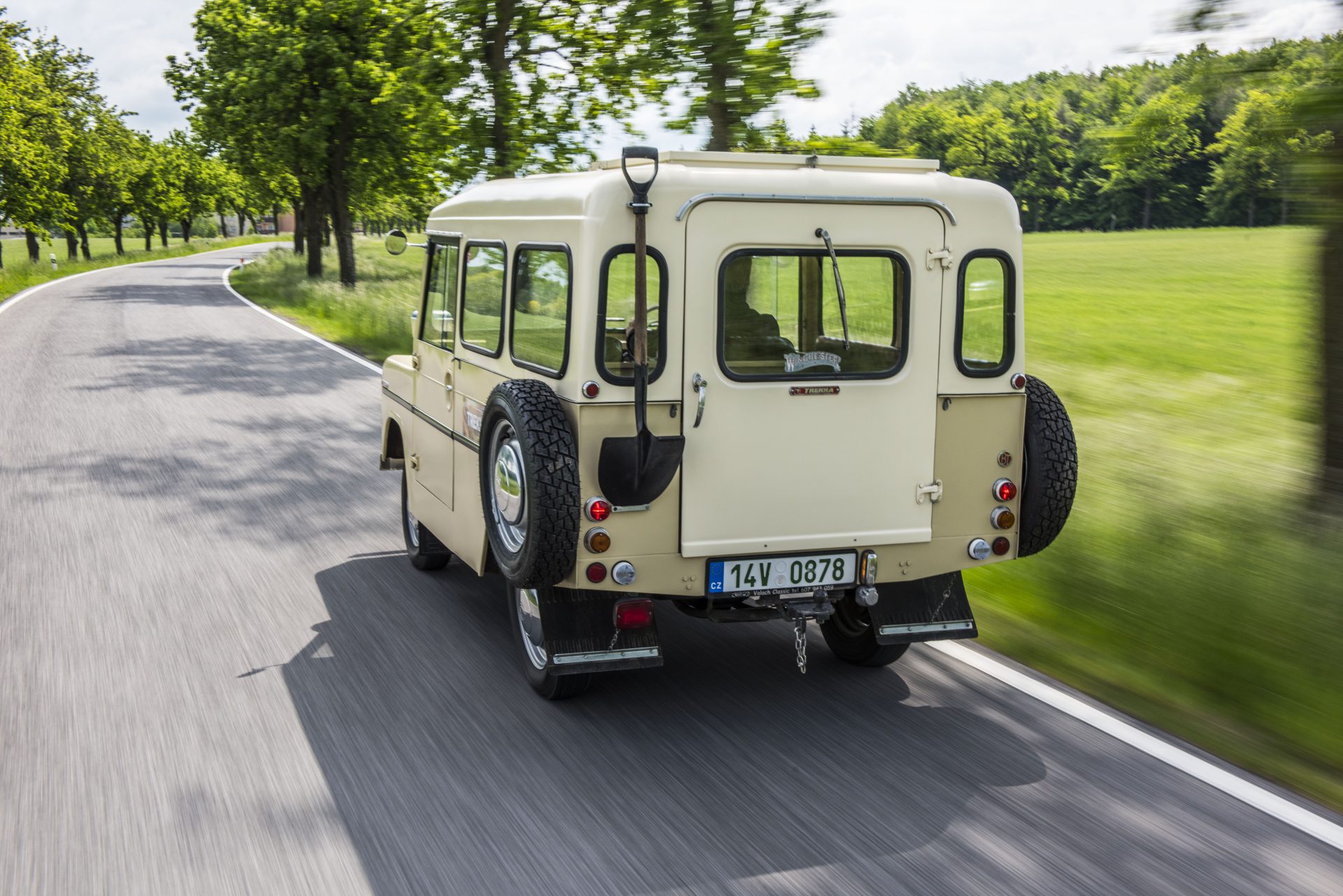 ŠKODA TREKKA - Škoda Storyboard