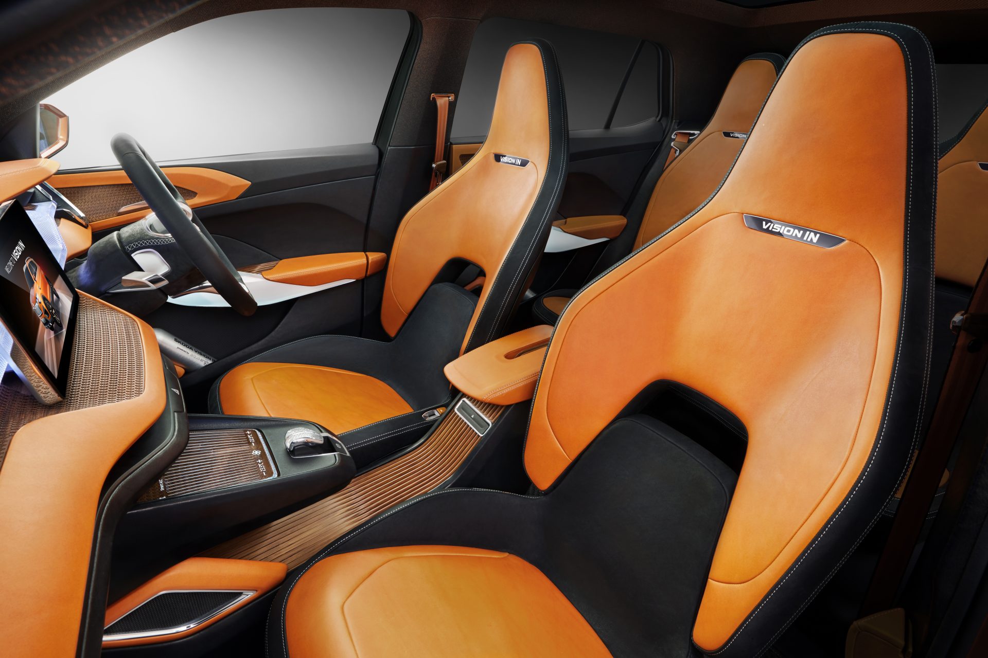 Colourful and bold: car design tailor-fitted for India - Škoda Storyboard