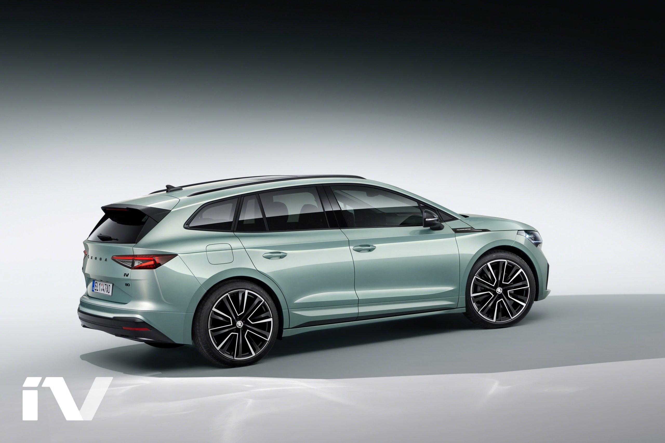 ŠKODA ENYAQ iV Founders Edition - Škoda Storyboard
