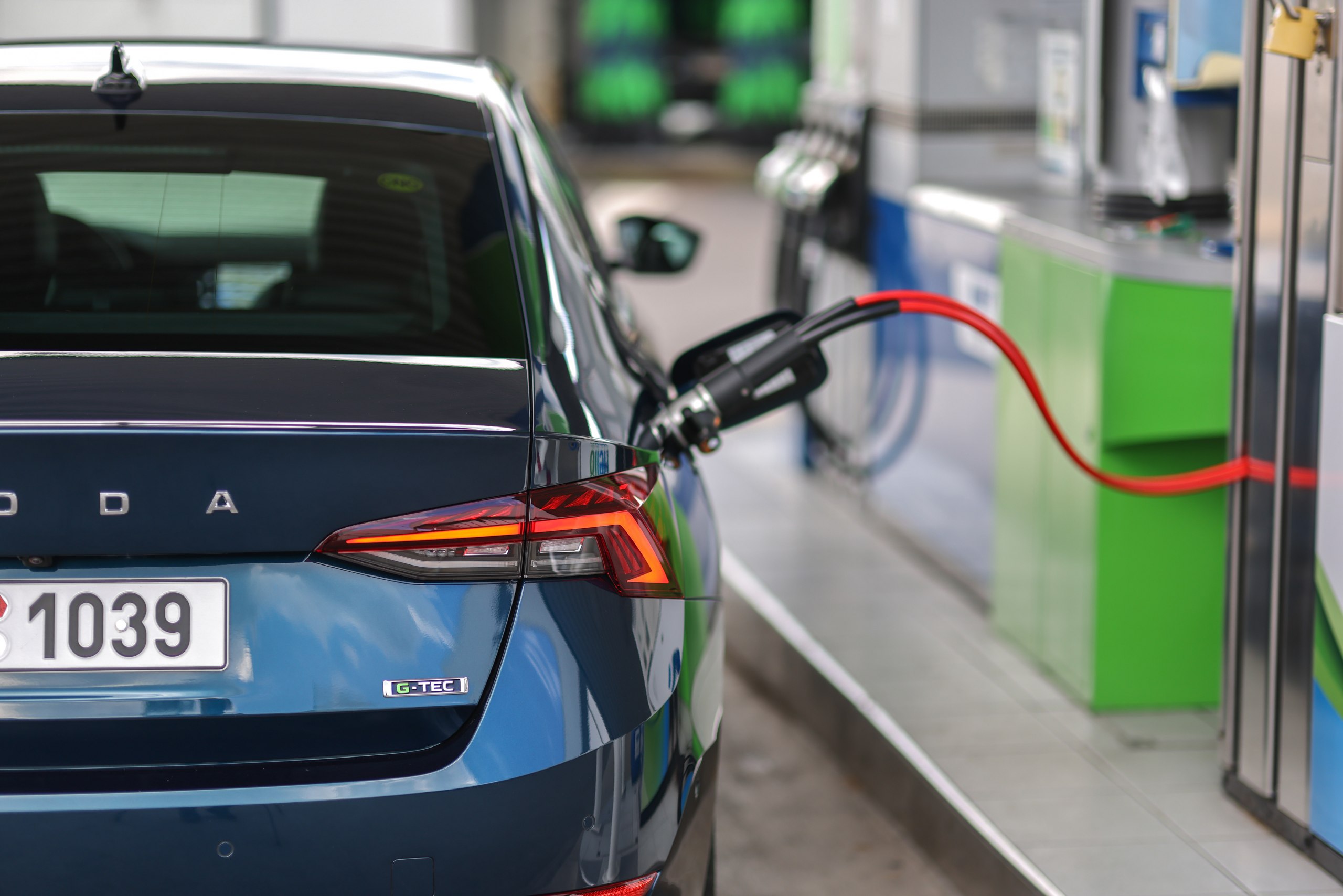 The ŠKODA OCTAVIA G-TEC runs on carrots and onions - Škoda Storyboard