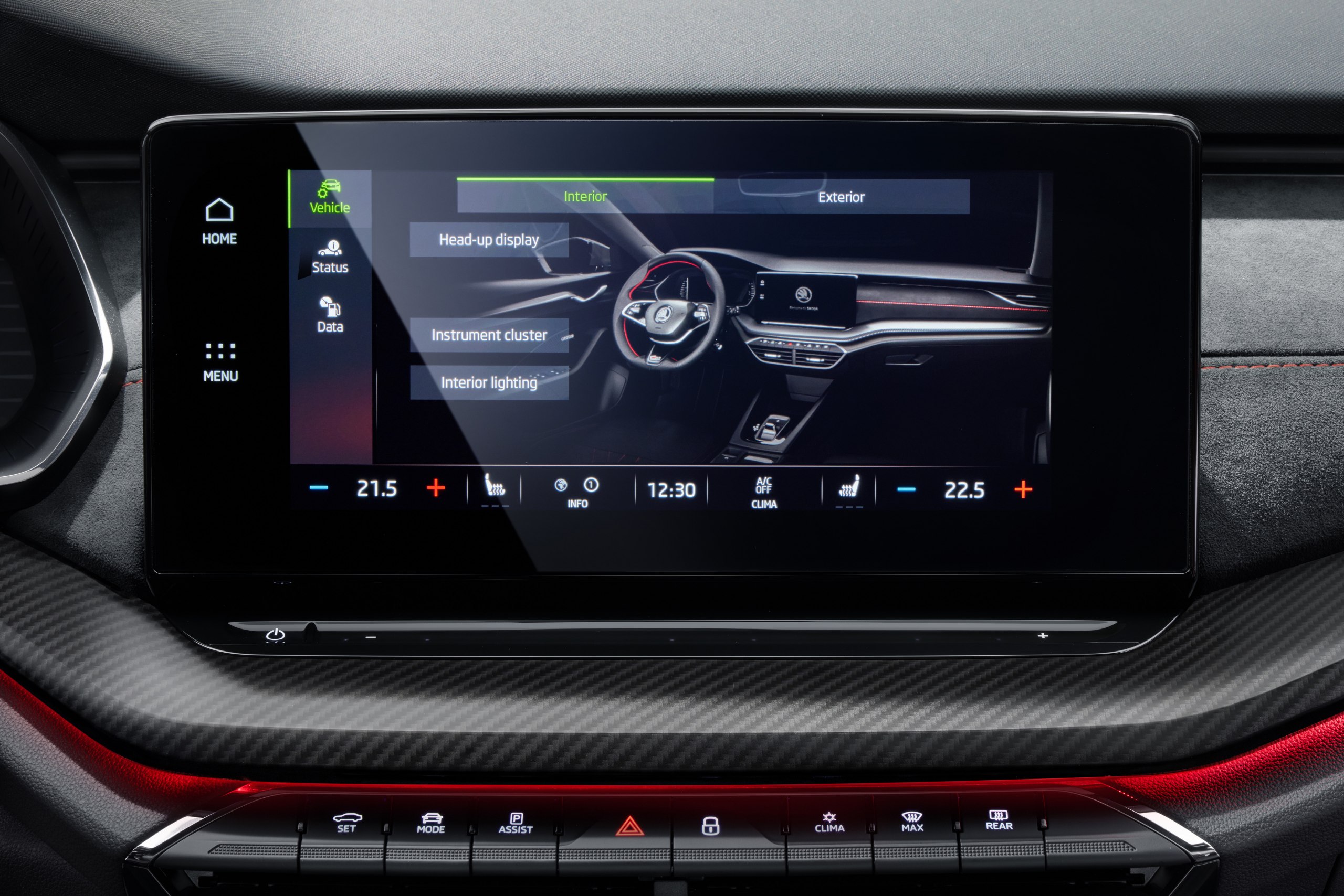 ŠKODA OCTAVIA RS: Sporty interior - Škoda Storyboard