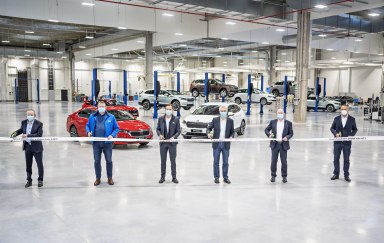 ŠKODA AUTO tests augmented reality glasses for production line ...