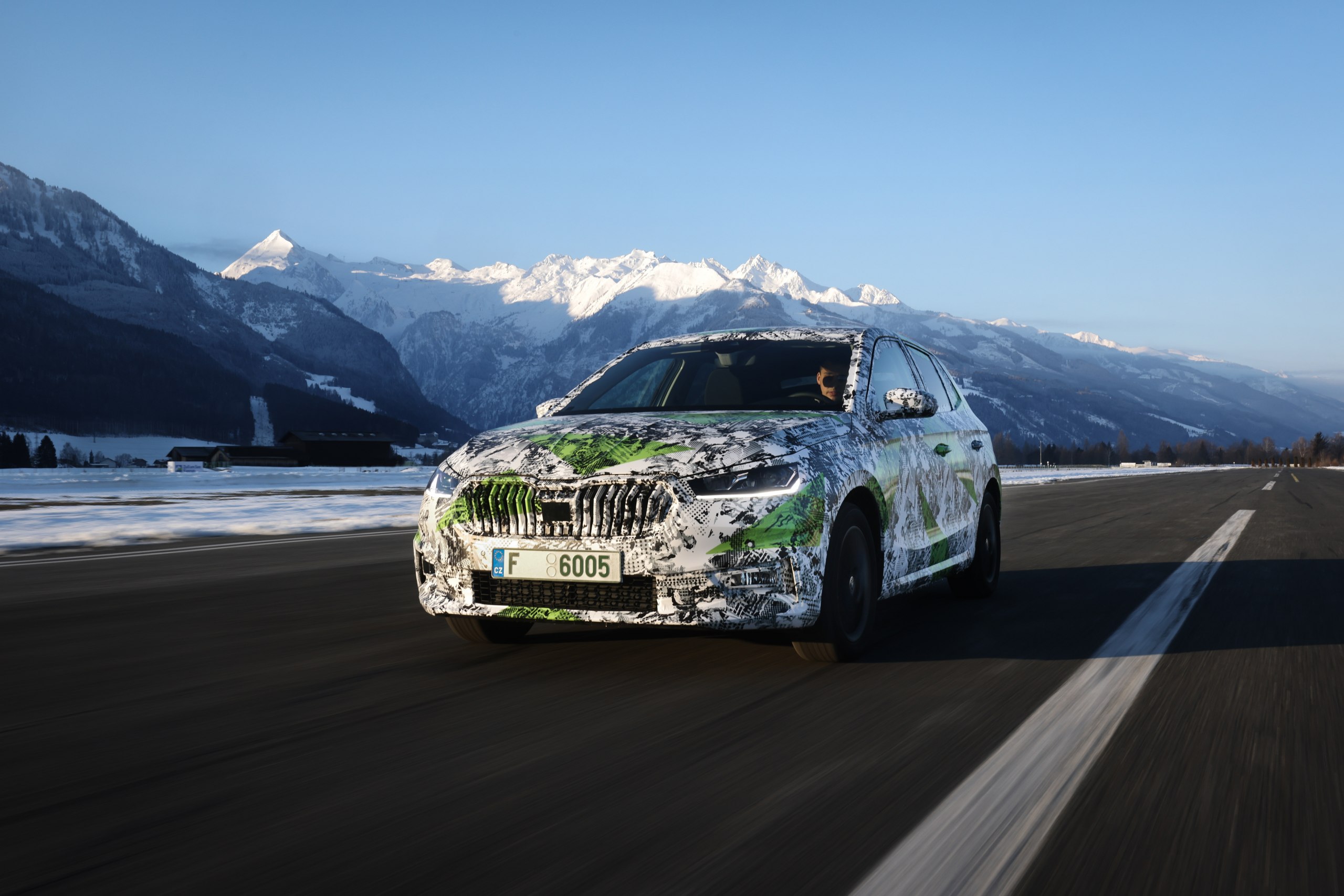 Powertrain range: five efficient petrol engines - Škoda Storyboard