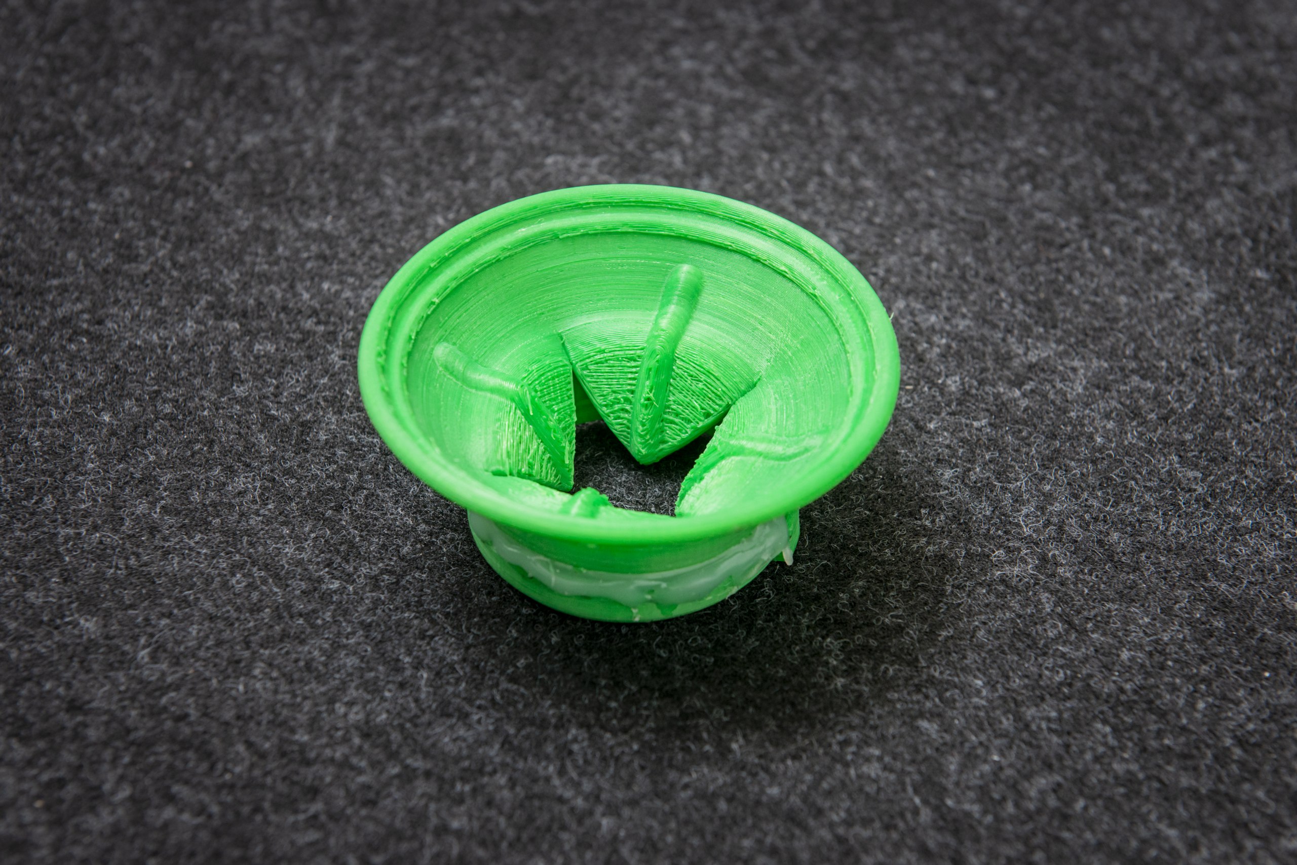 This development phase was supposed to work as a cap and pouring tube ...