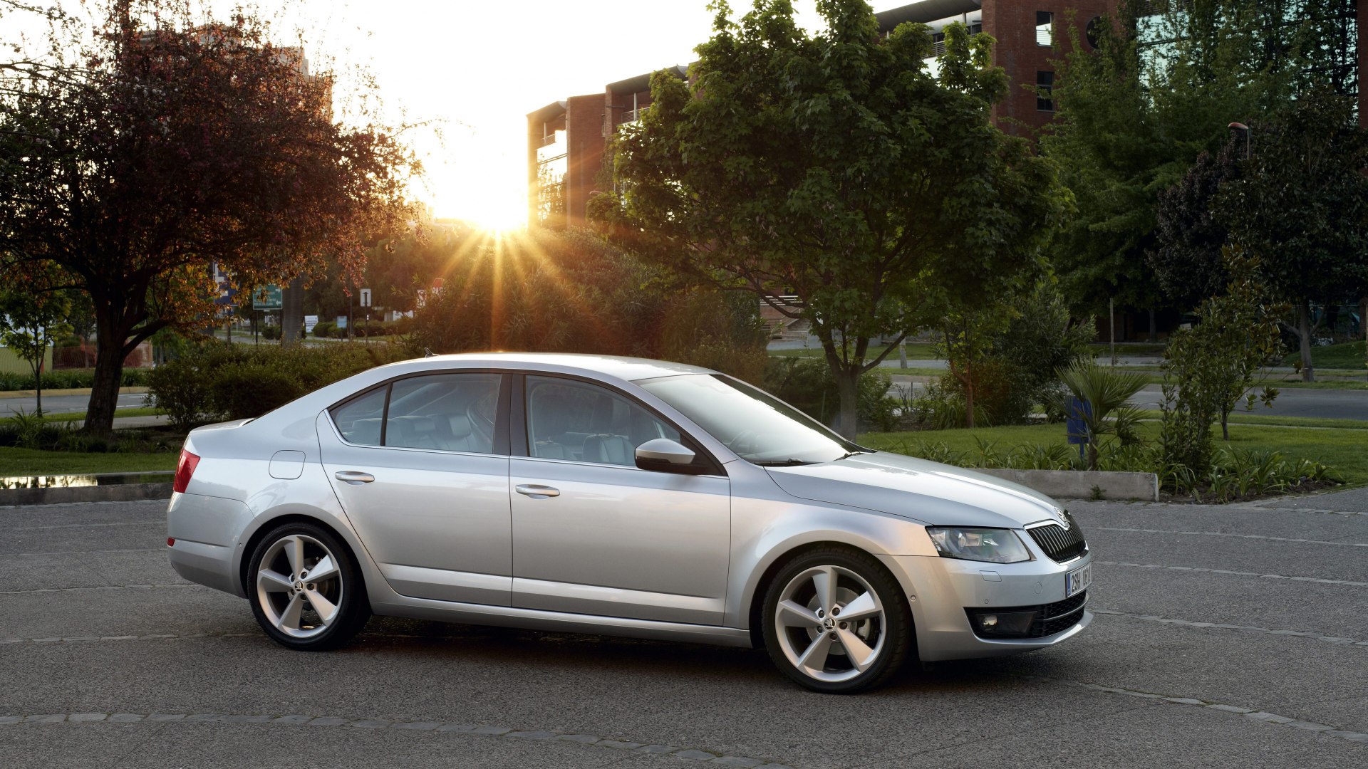 A legend celebrates its 25th anniversary: Four generations of the brand ...
