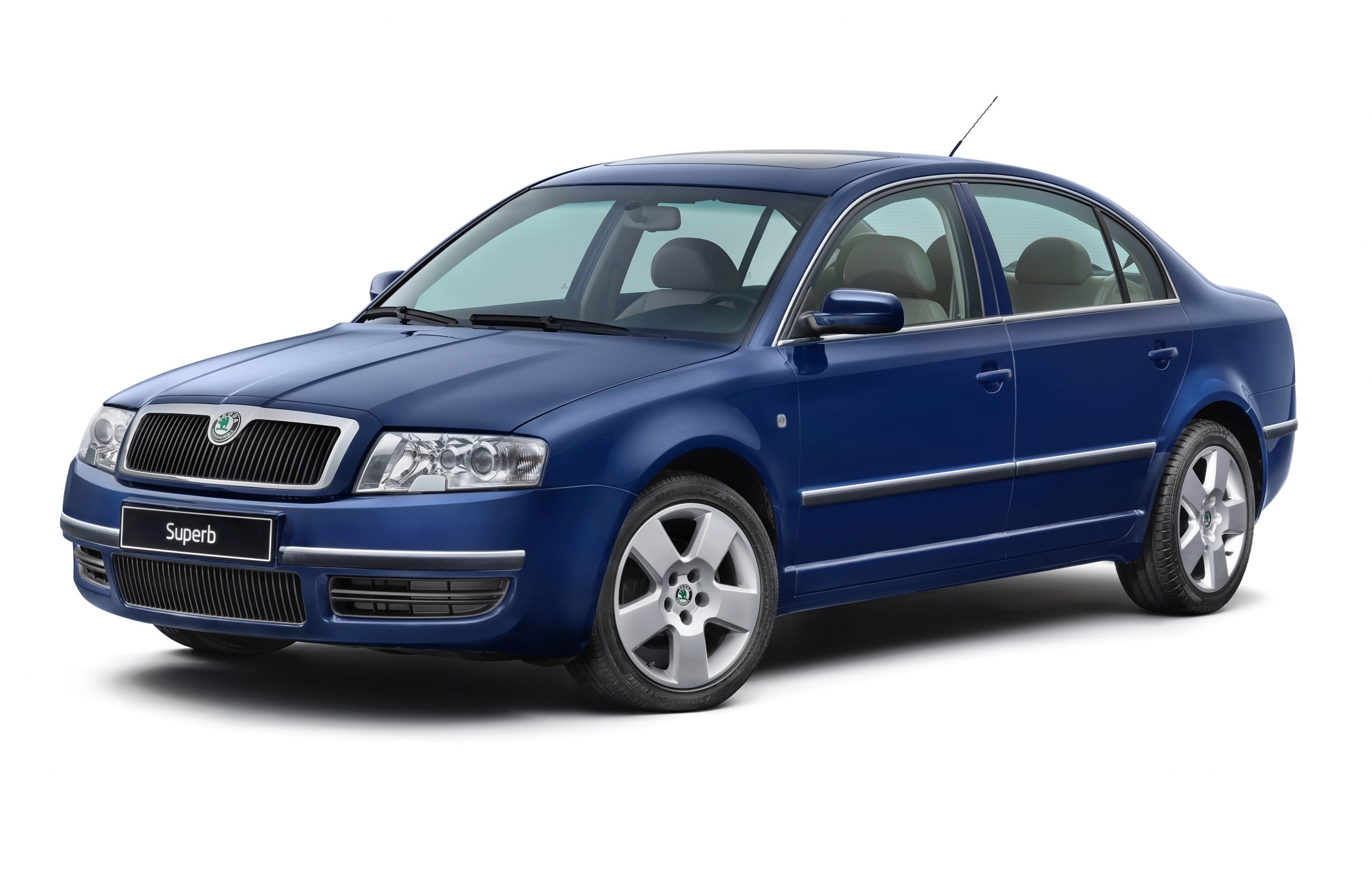 The first modern generation of the ŠKODA SUPERB model (2001) - Škoda ...