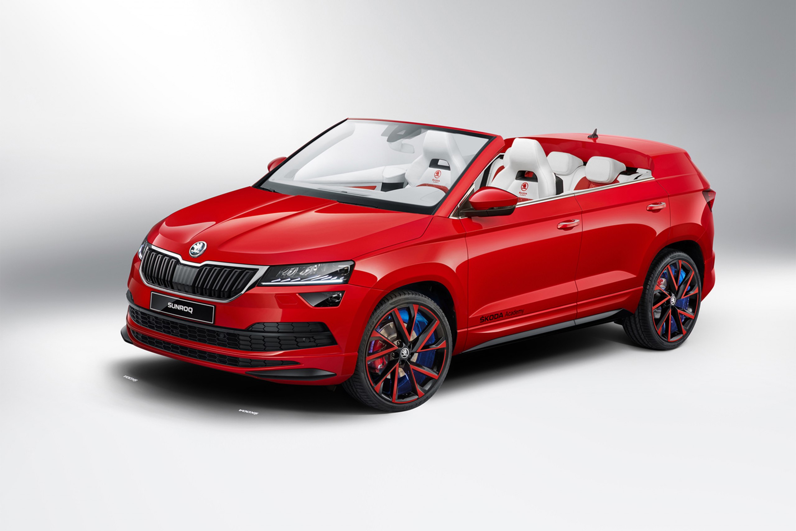 Student car for desert rallies - Škoda Storyboard
