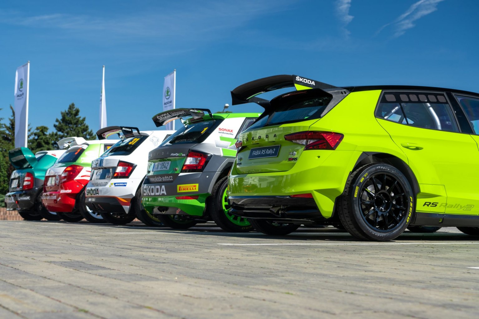 Der ŠKODA FABIA TOUR – setzt großartige Maßstäbe - Škoda Storyboard