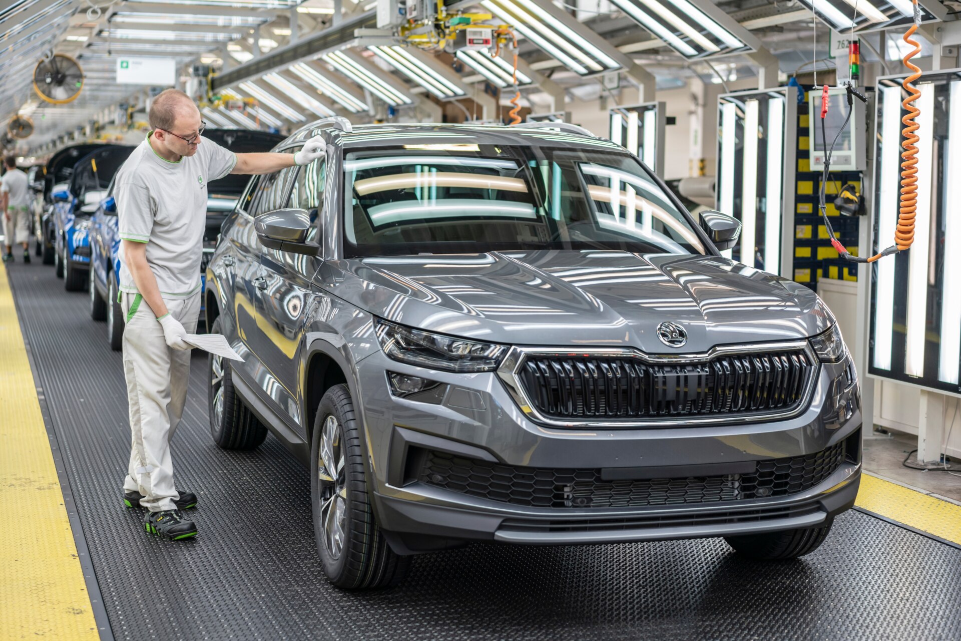ŠKODA AUTO: Milestones in vehicle and component production - Škoda ...