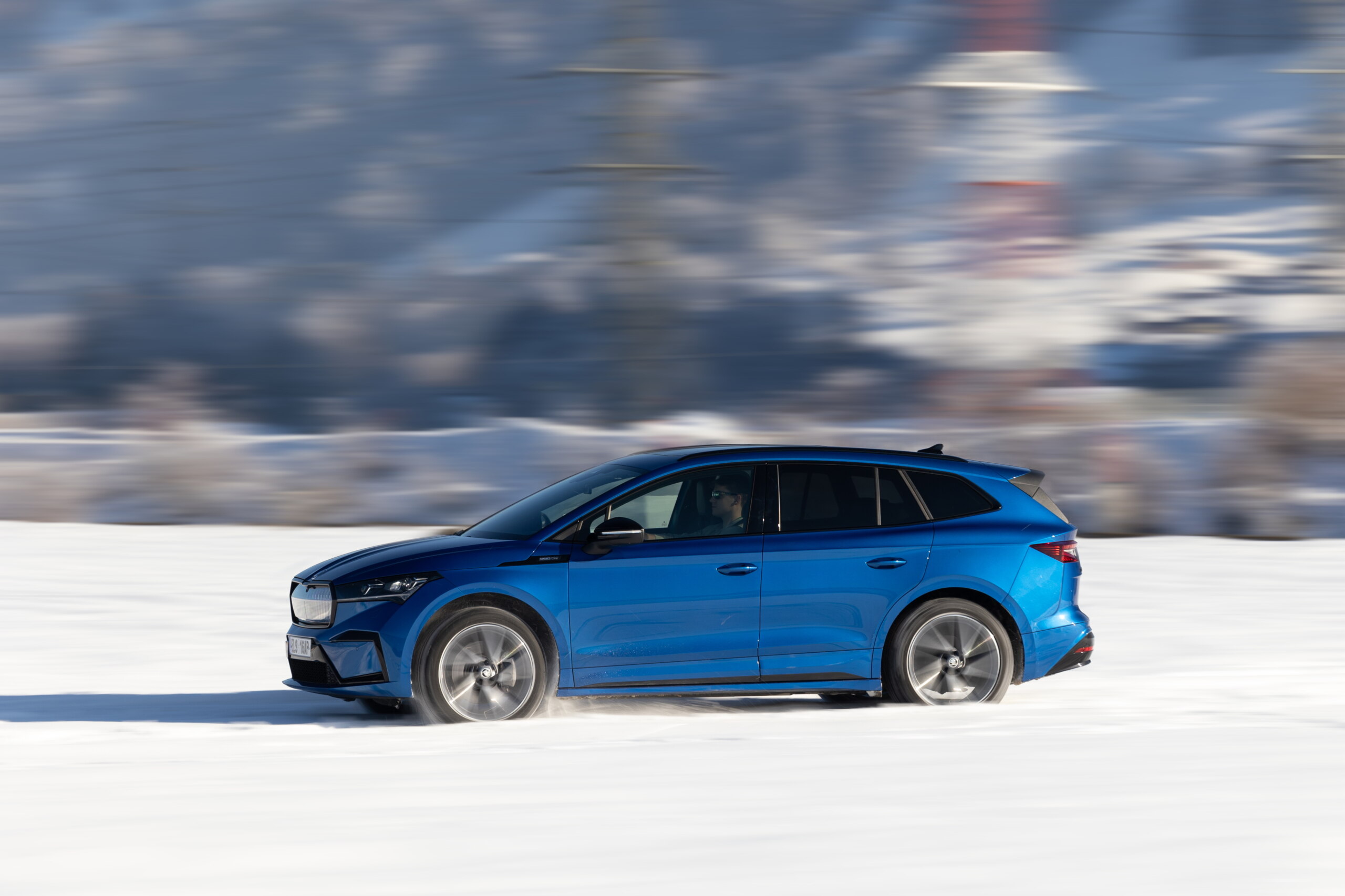 ŠKODA ENYAQ iV mit Vollausstattung: 100% elektrisch, 100% Komfort ...