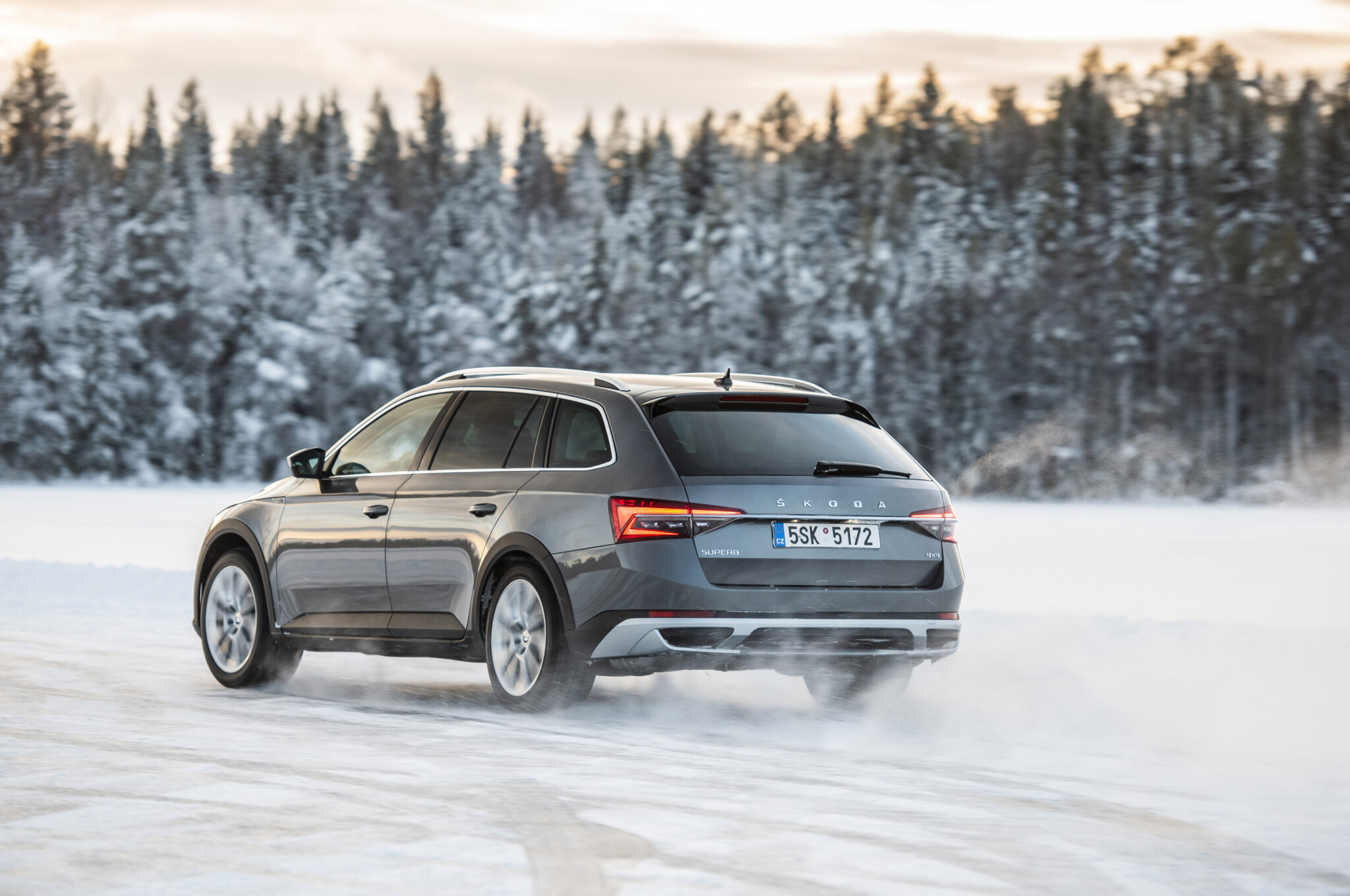 Superb Scout 4×4 - Škoda Storyboard