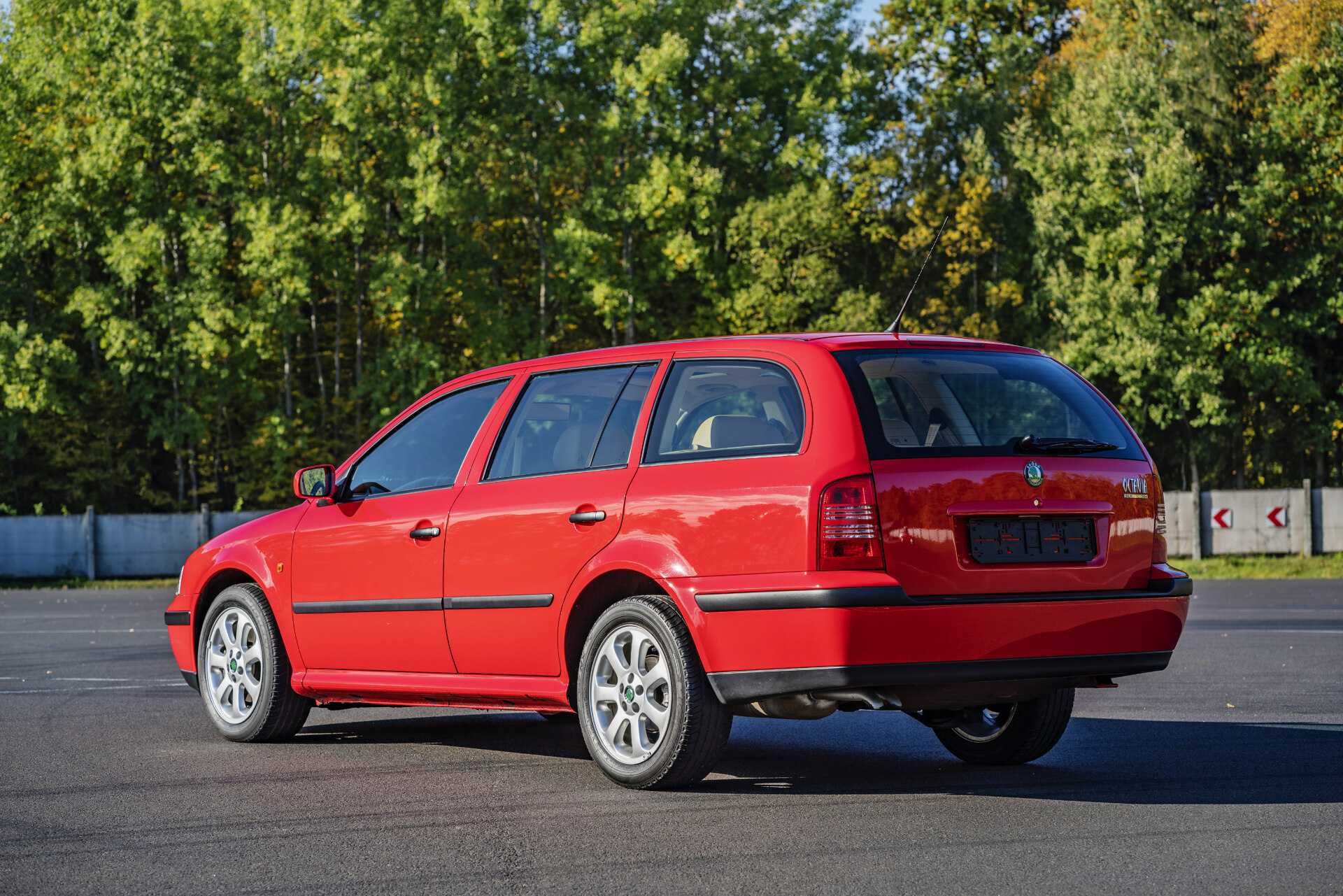 First-generation Škoda Octavia Combi (1998) - Škoda Storyboard