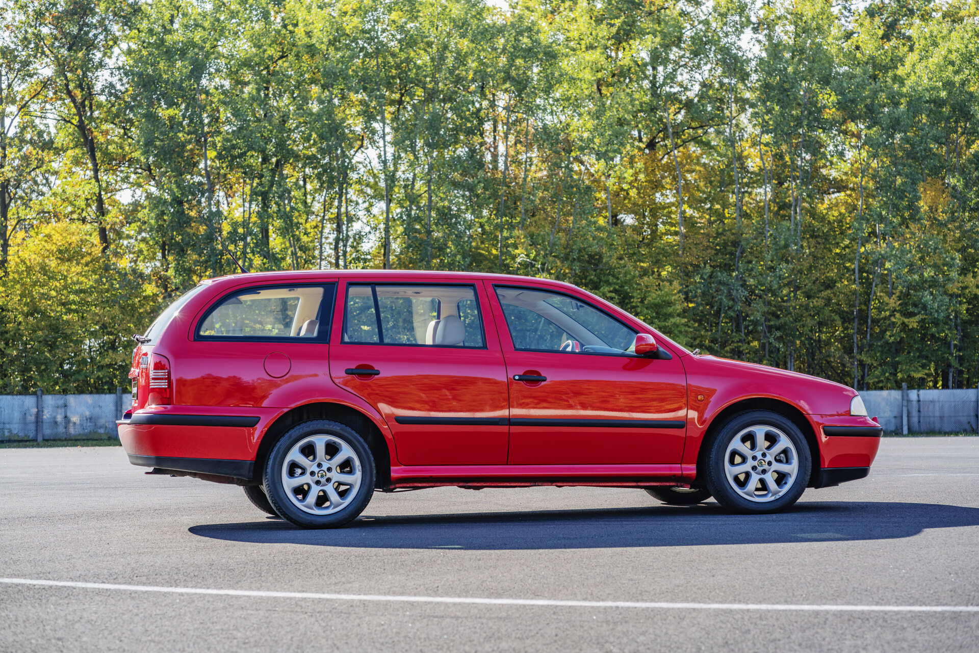 First-generation Škoda Octavia Combi (1998) - Škoda Storyboard