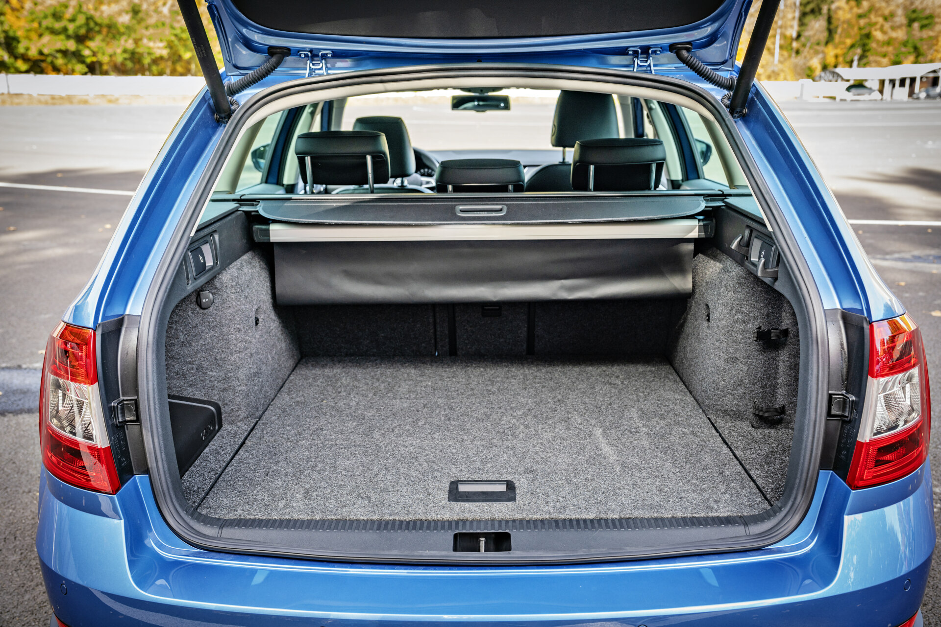 Third-generation Škoda Octavia Combi (2012) - Škoda Storyboard