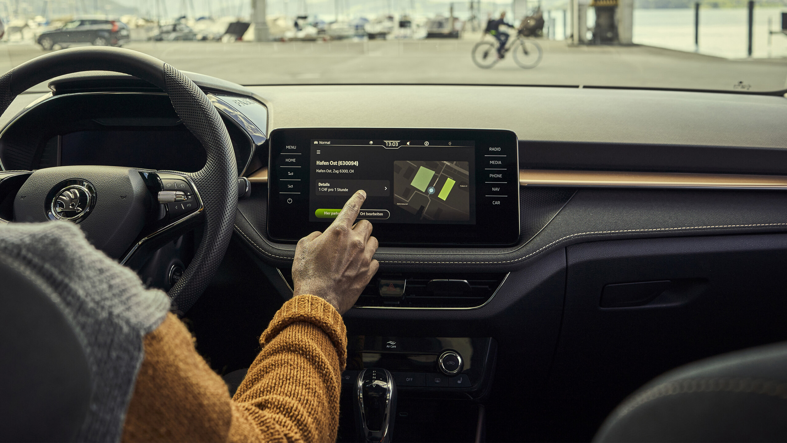 Škoda X: a new centre for digital services in cars - Škoda Storyboard