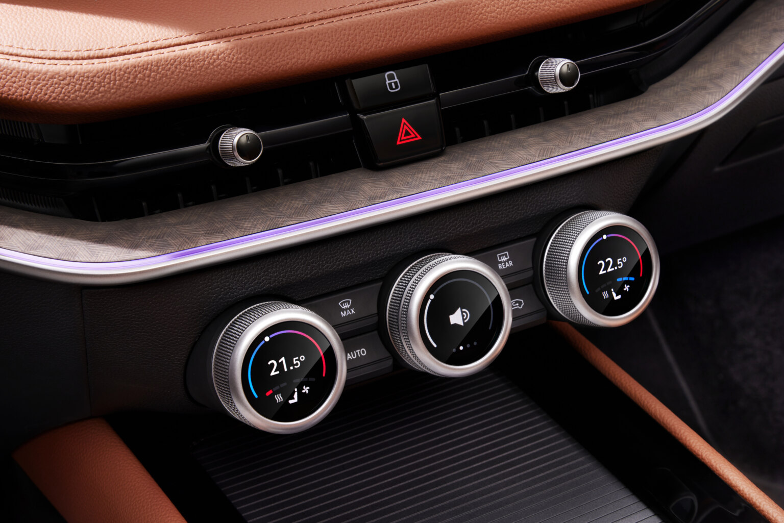 Enhancing space, comfort and control: Škoda presents interior ...