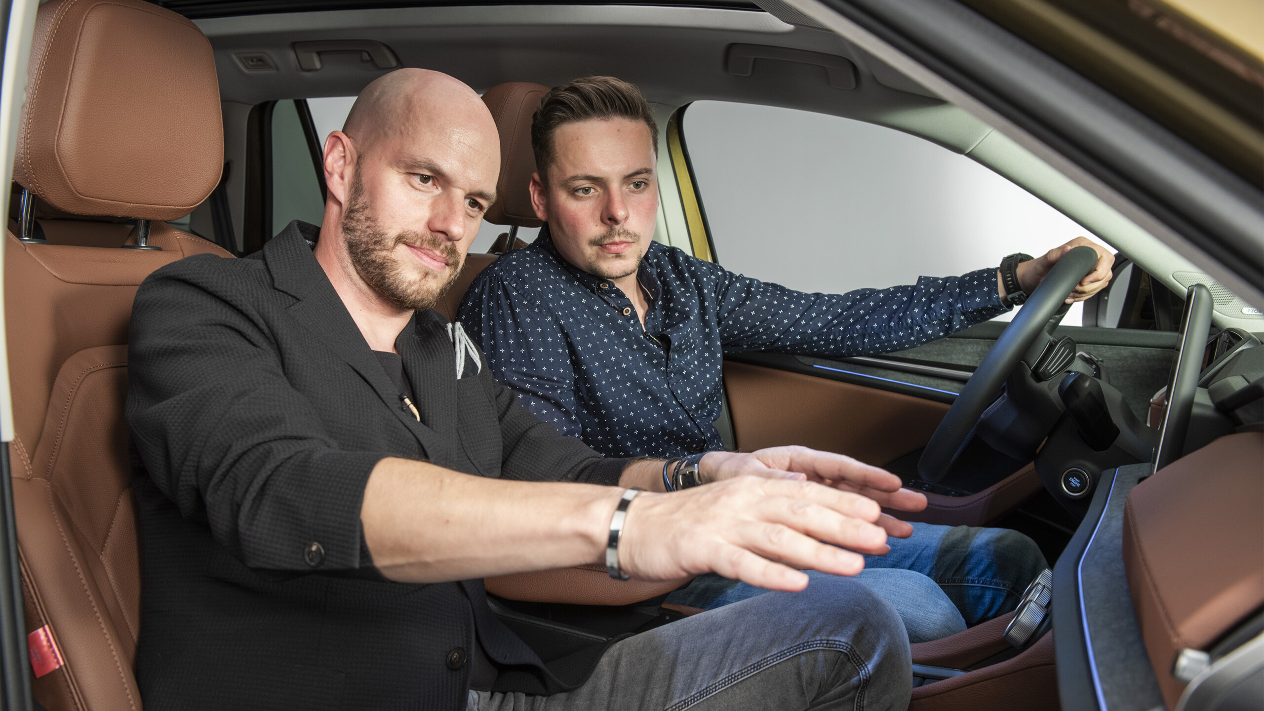 Enhancing space, comfort and control: Škoda presents interior ...