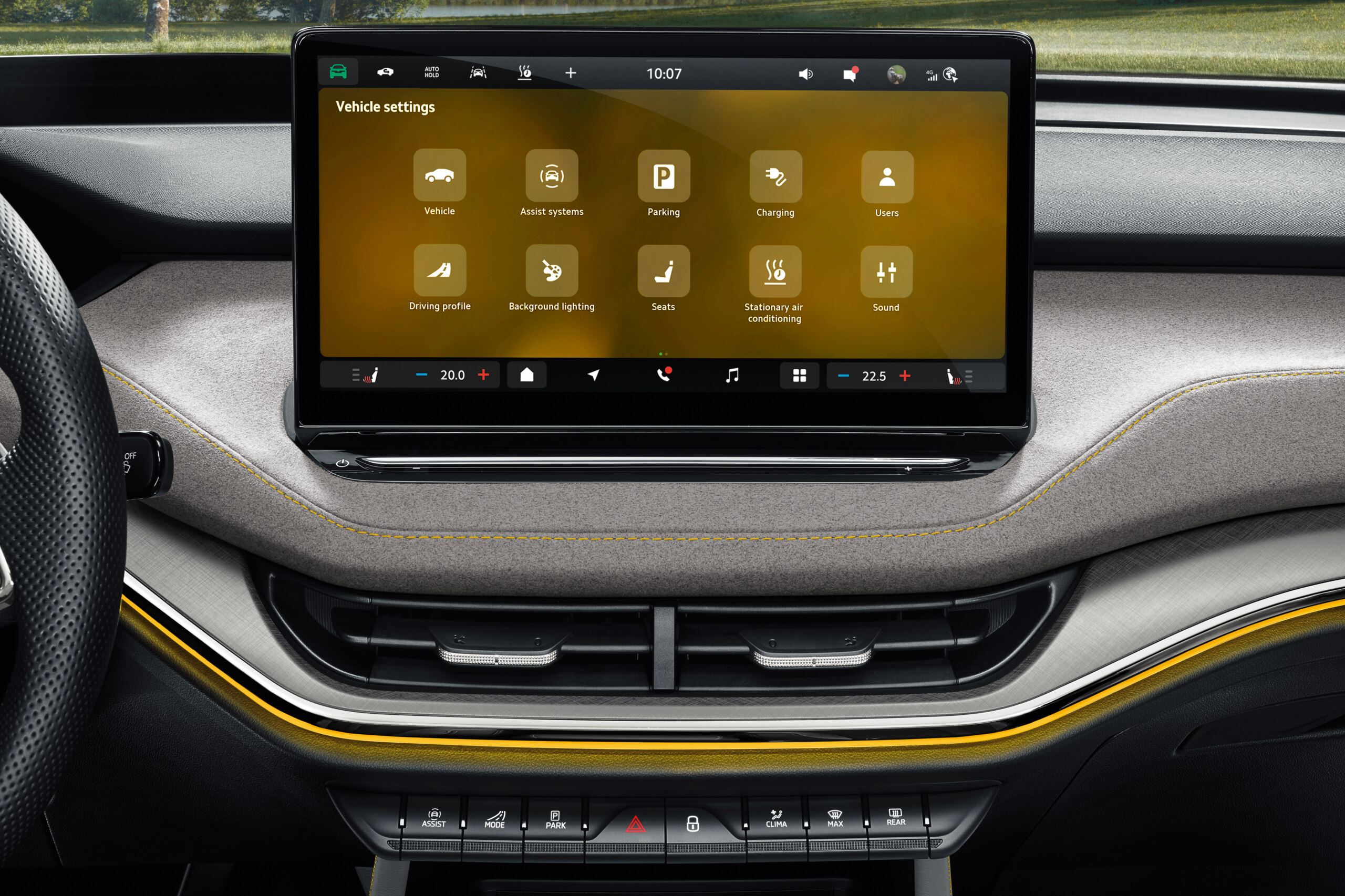 The improved Enyaq is here – with more power and longer range - Škoda ...