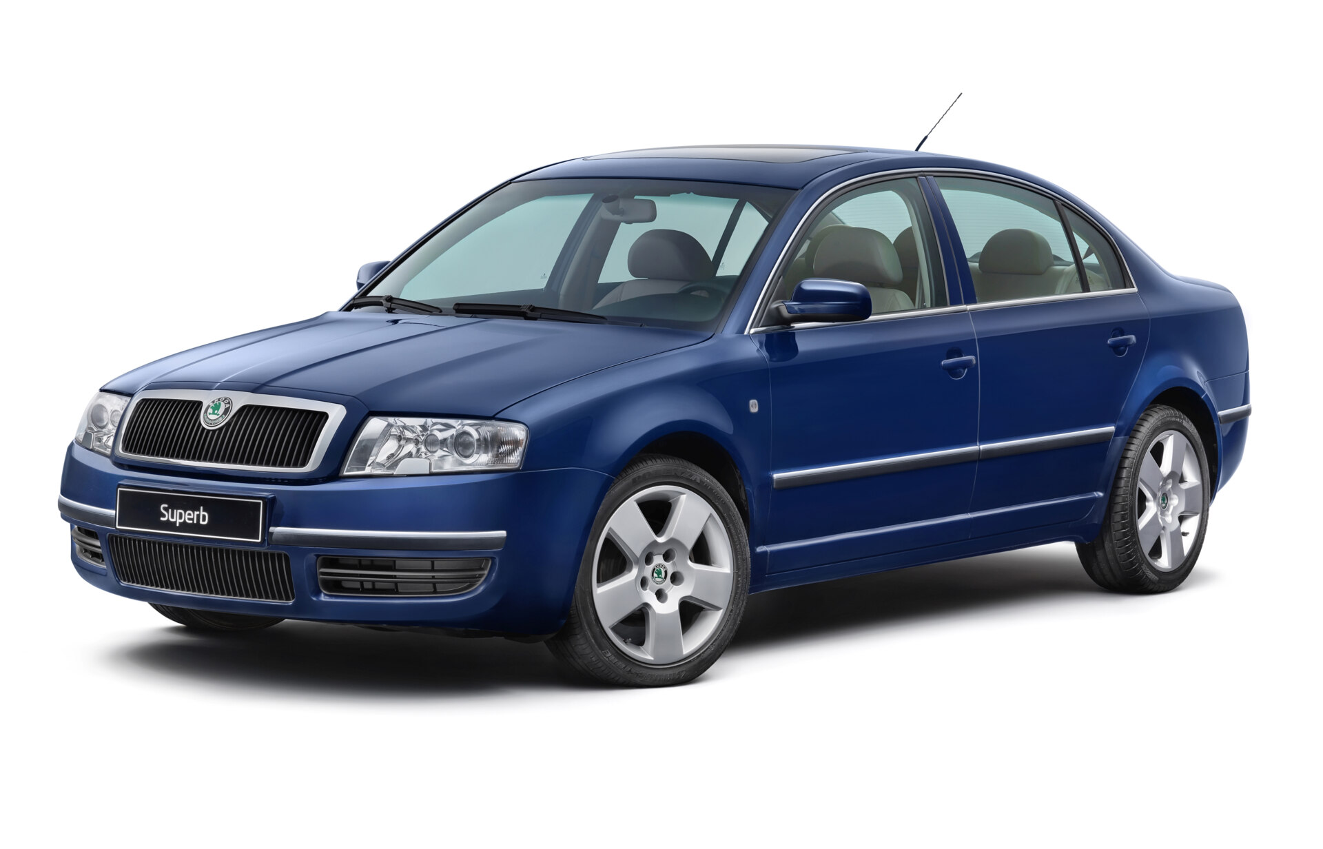 The first Superb was a breakthrough, the designers recall - Škoda ...