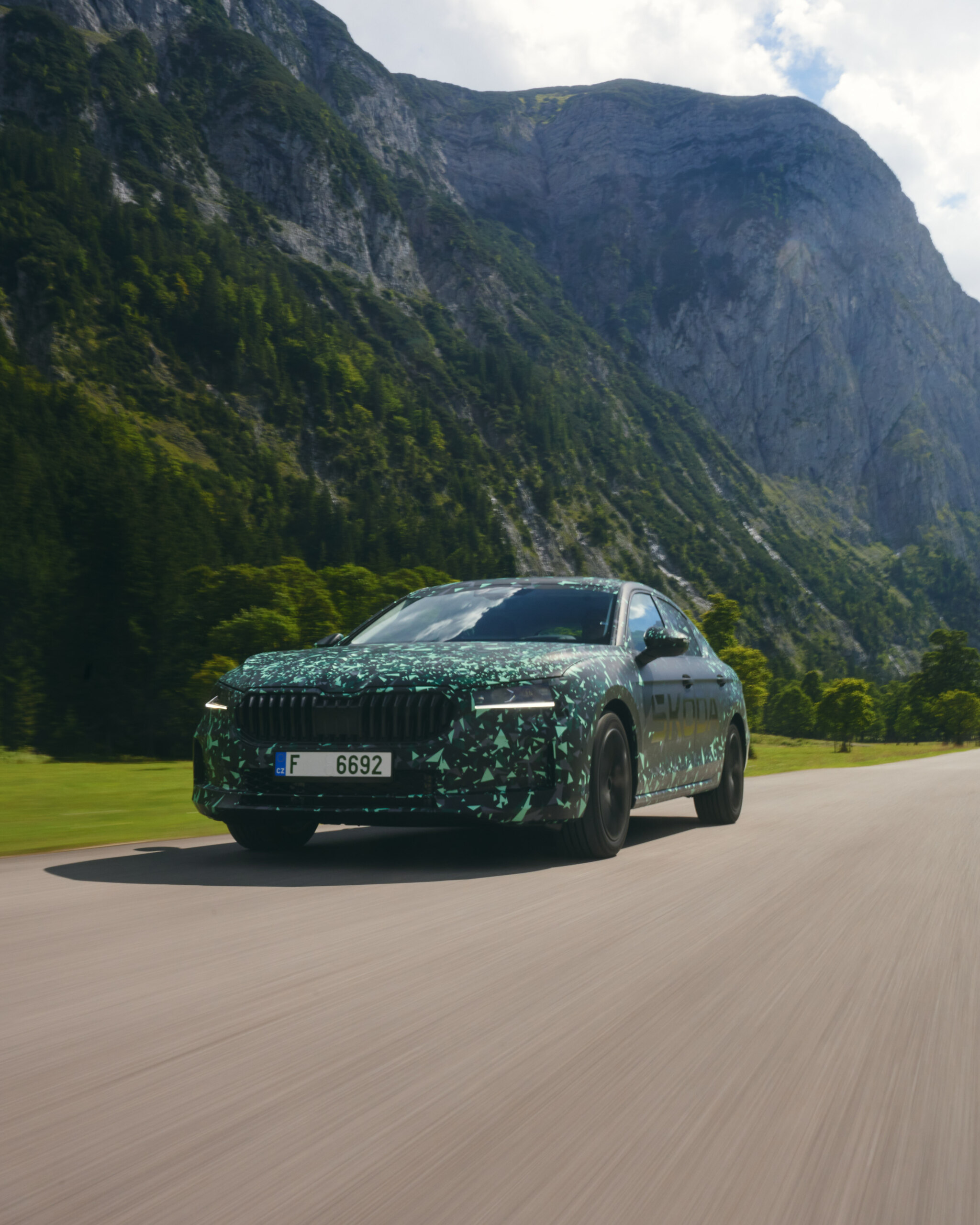 Potpuno novi Škoda Superb - Škoda Storyboard