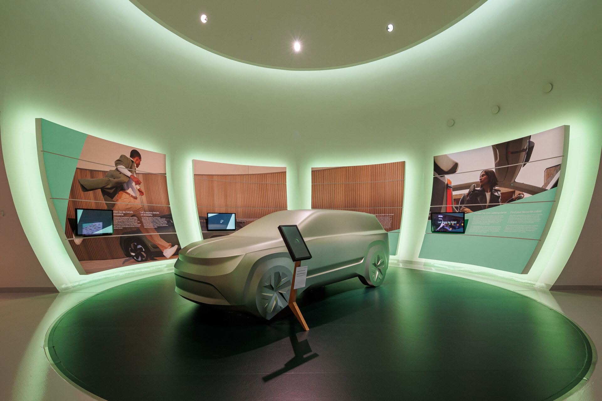 Explore the redesigned Škoda exposition at Autostadt - Škoda Storyboard