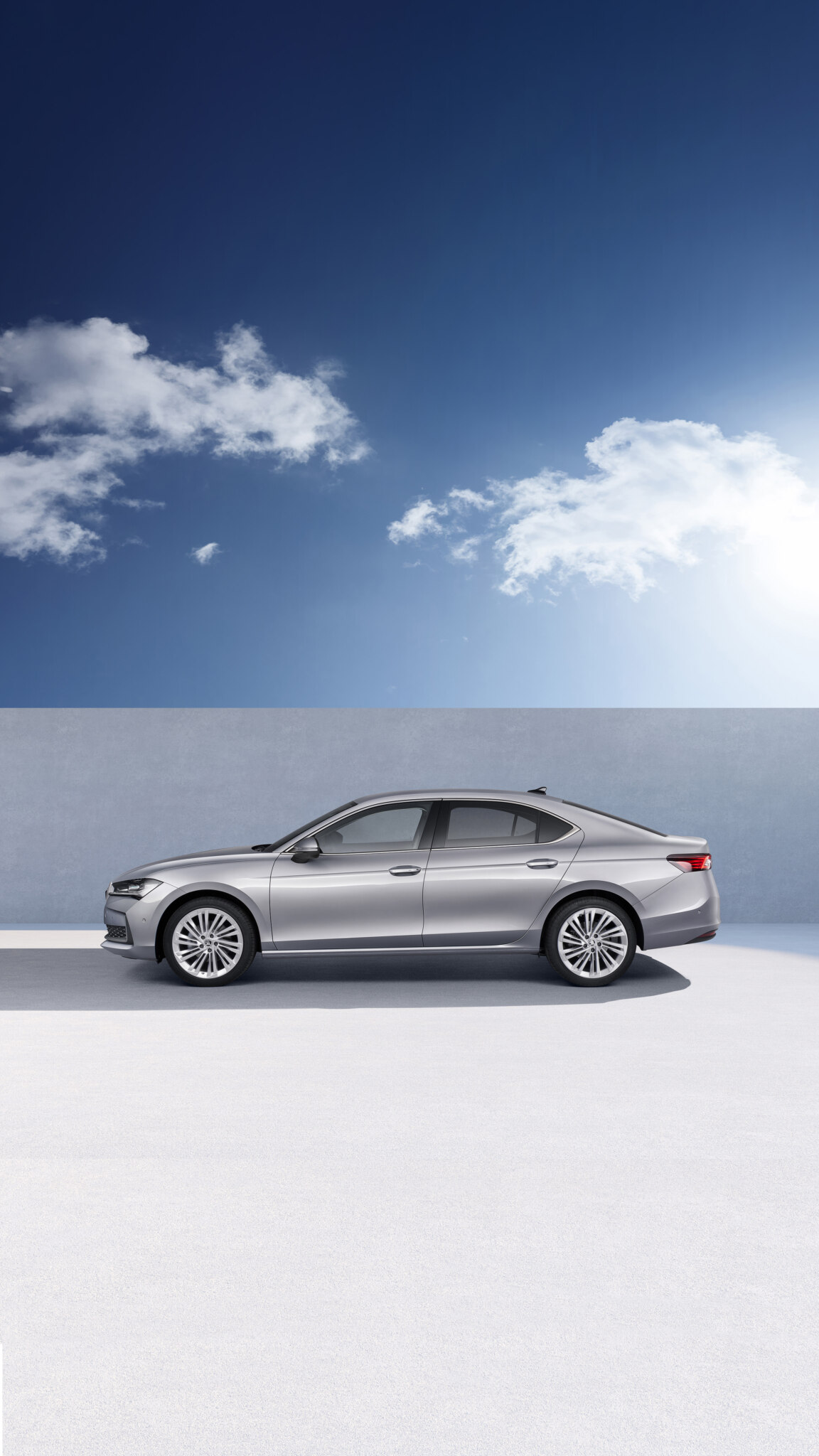 The all-new Škoda Superb: More space and comfort, six efficient ...