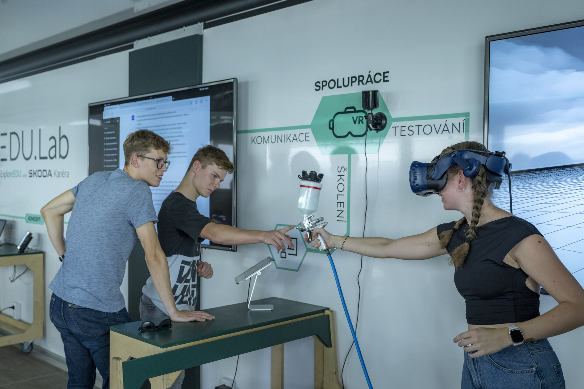 EDU.lab stokes passion for technology - Škoda Storyboard