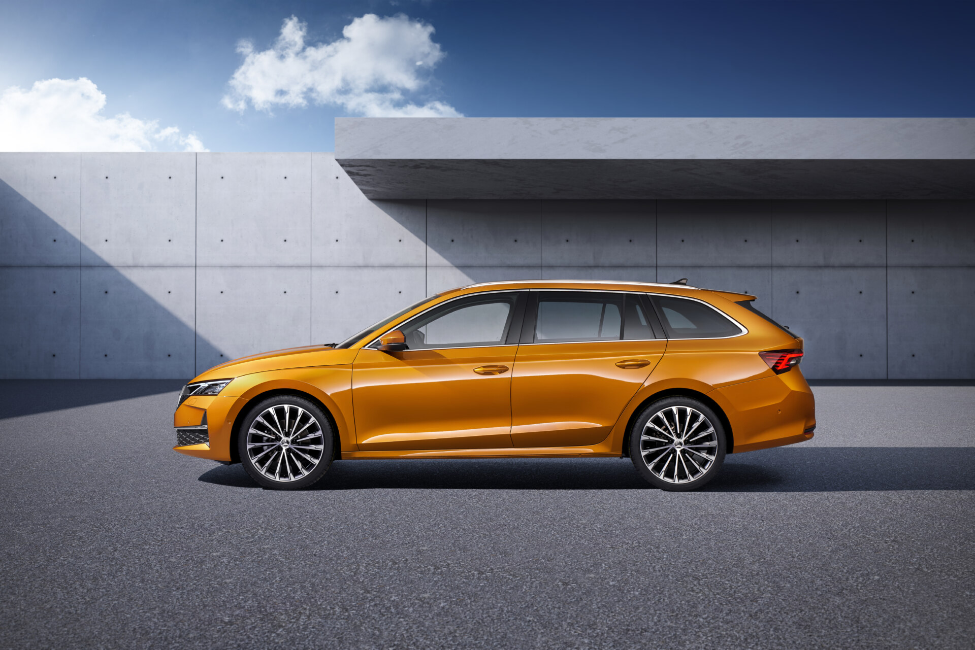 Improved bestseller. The new Octavia has arrived - Škoda Storyboard