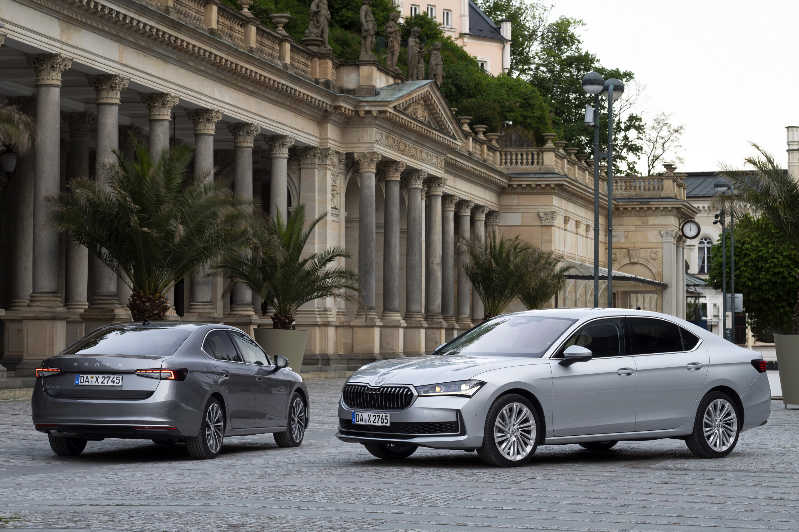 History: Tracing the Škoda Superb from its 1930s origins through ...