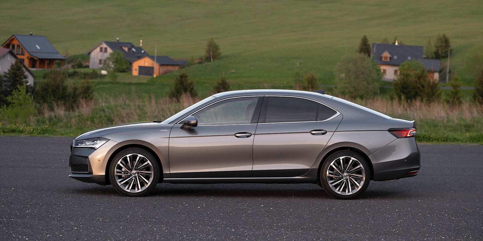 Škoda Superb Driving Experience – Press Kit - Škoda Storyboard