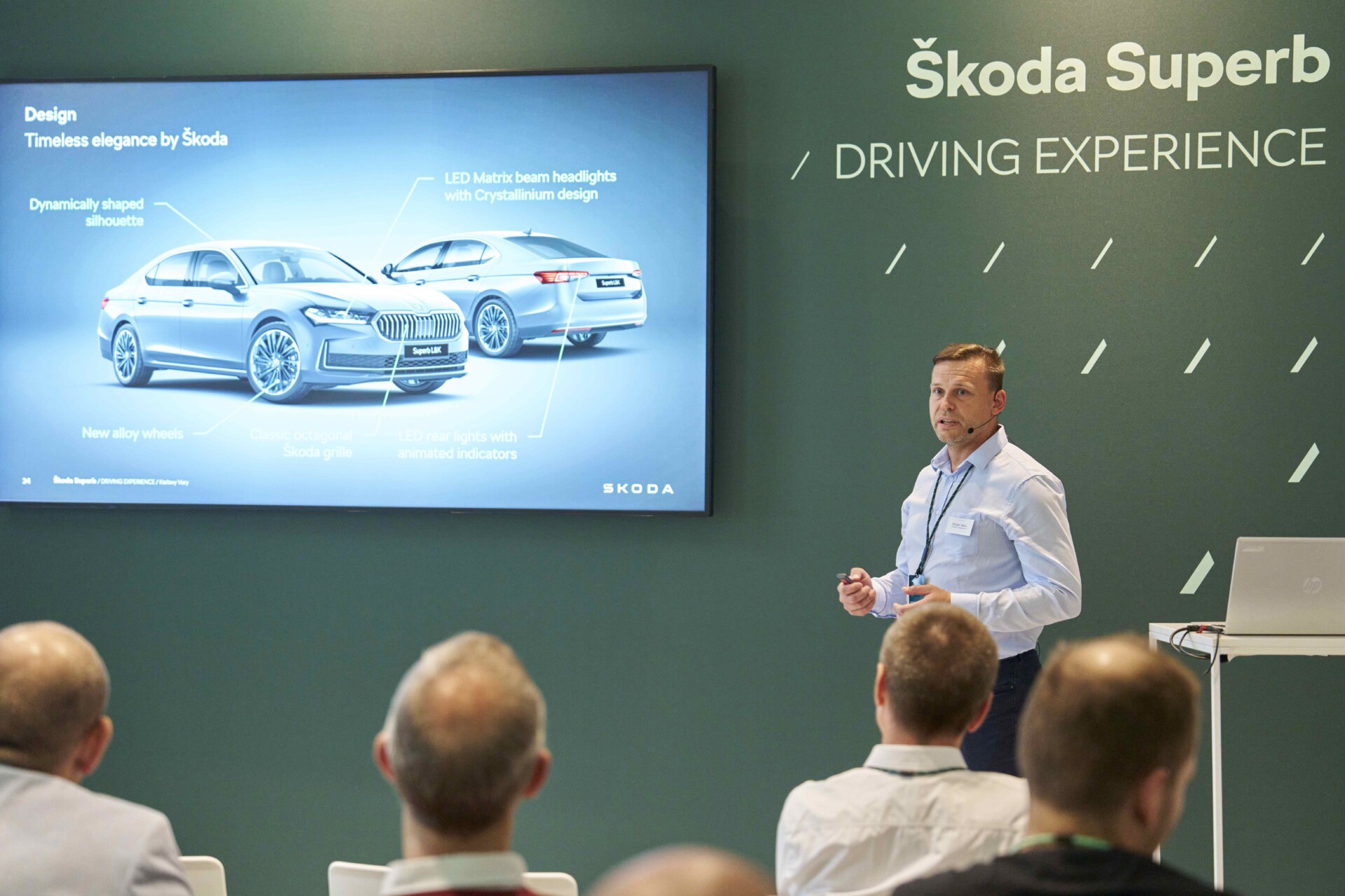 Škoda Superb Driving Experience - 3. 6. - Škoda Storyboard