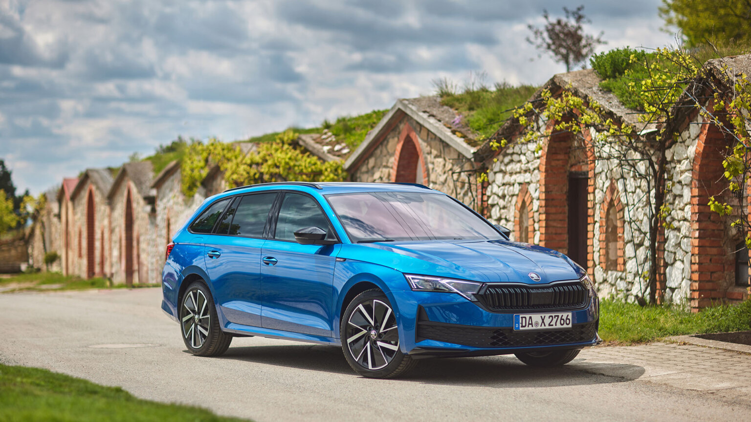Sportline models: dynamic elegance for every day - Škoda Storyboard